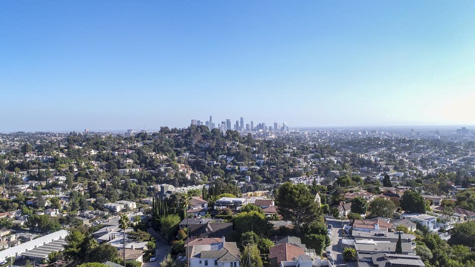 Joseph Gordon-Levitt's Vintage 1940s Ranch House Lists For $3.85M - Dwell