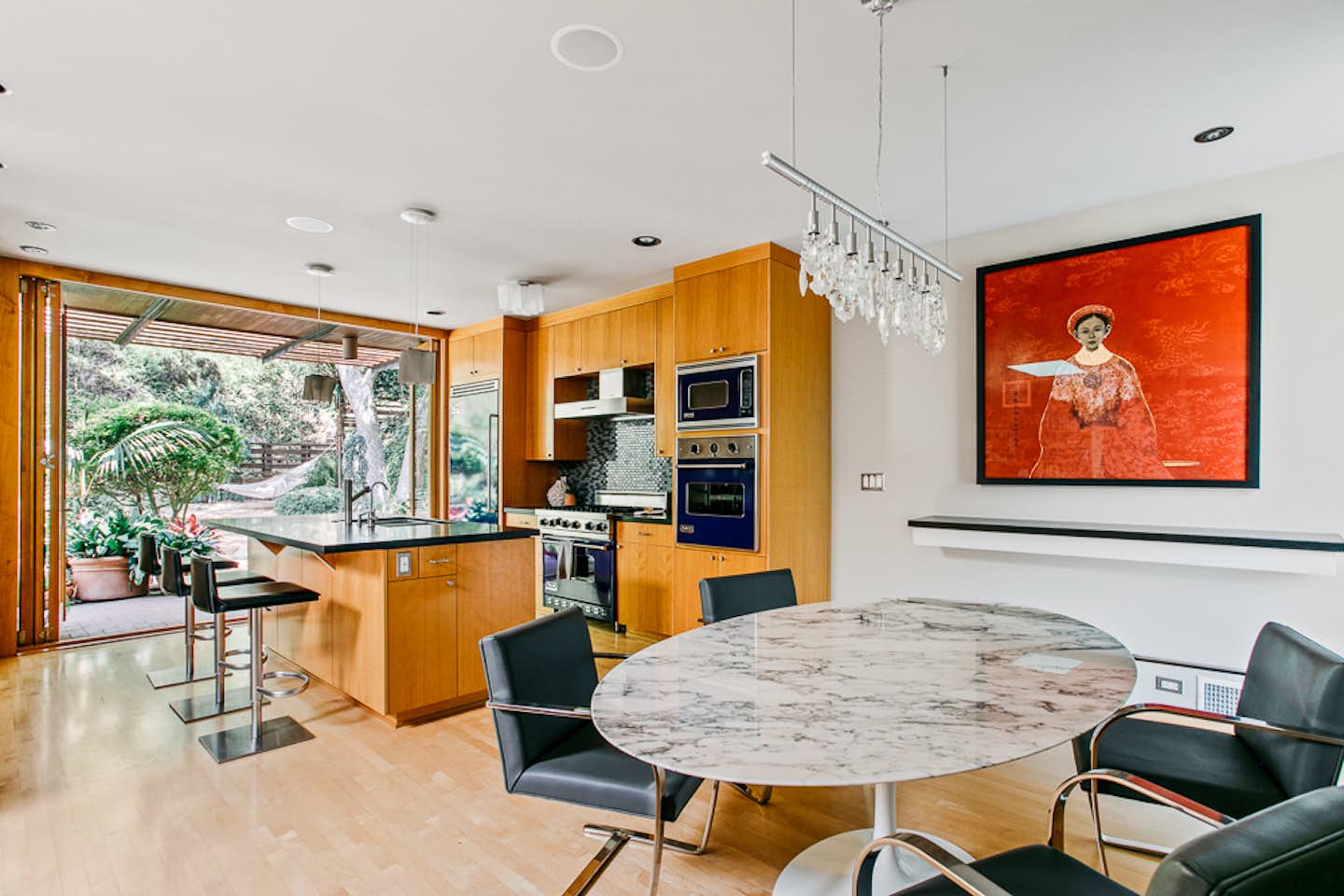 Benedict Canyon house by Marvin Beck - Dwell