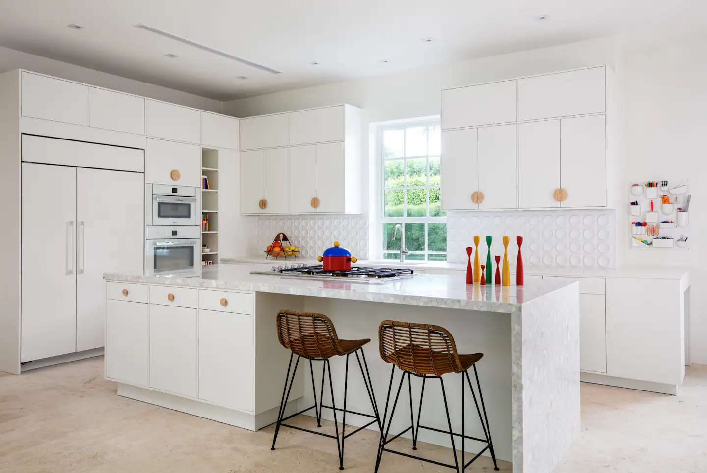 Lisa Perry Palm Beach Estate For Sale - Dwell
