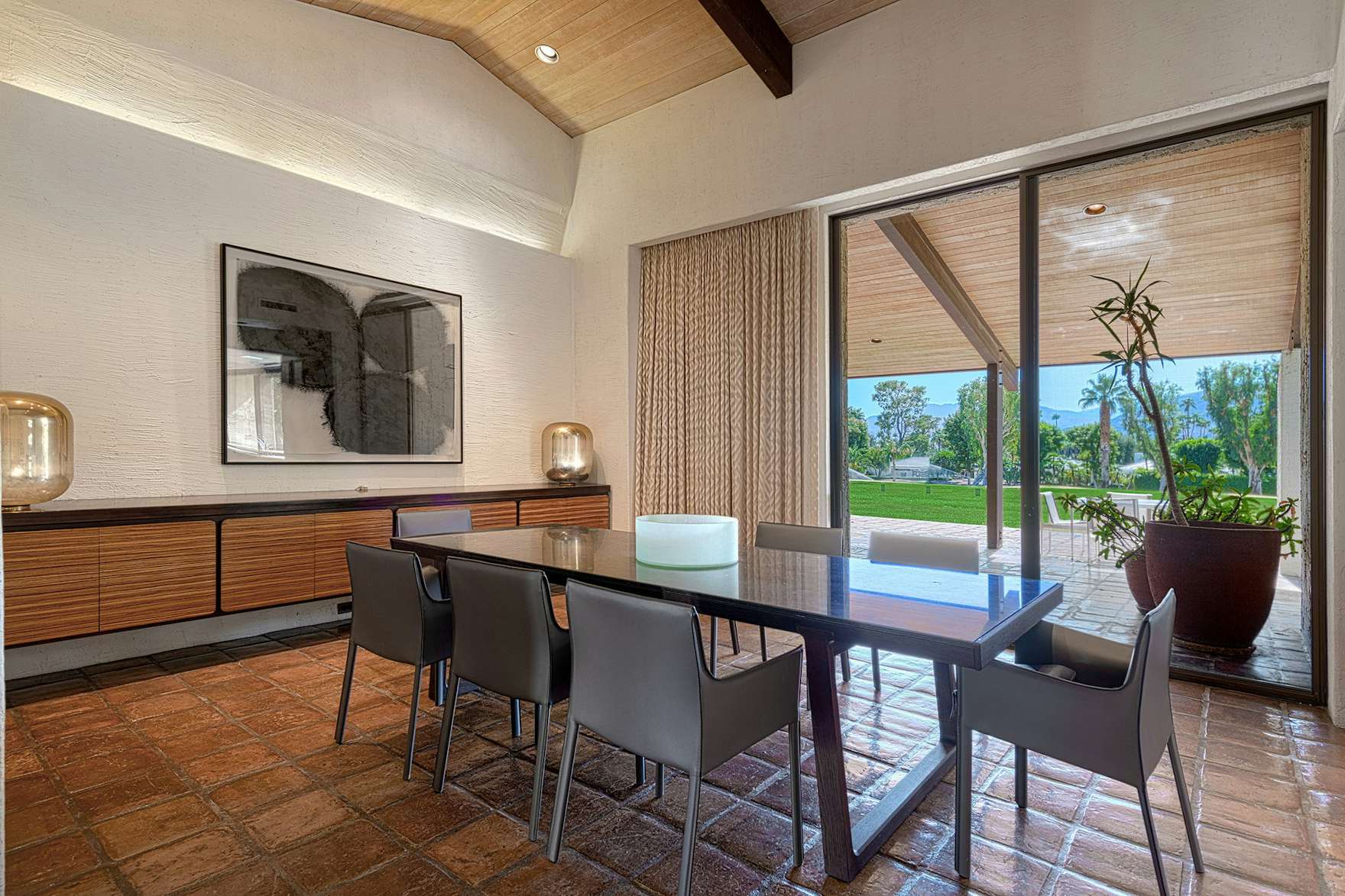 Photo 6 of 19 in Modernist Architect William Cody’s Rubinstein House ...