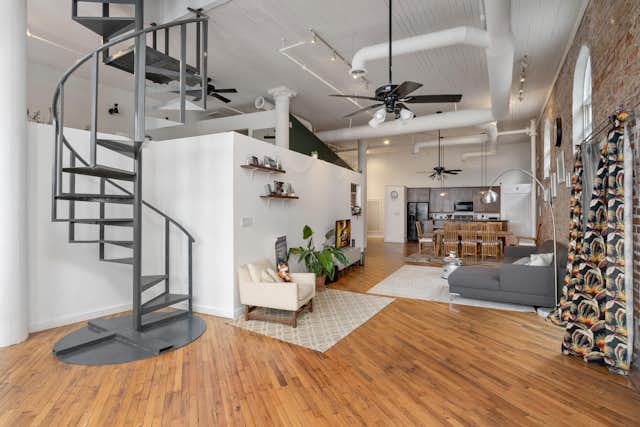A Hip Atlanta Loft With a Rooftop Deck Asks $300K - Dwell