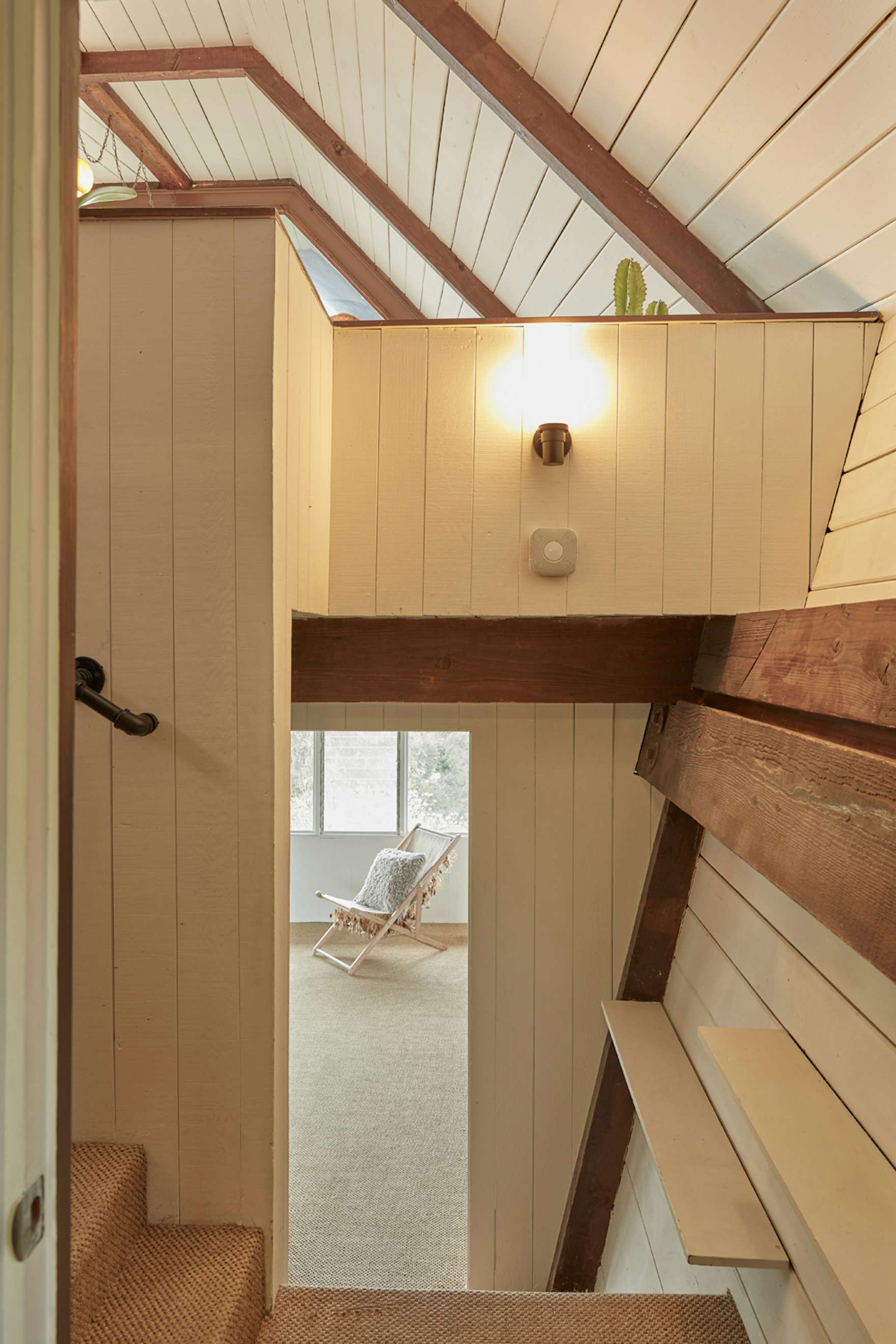 Snag One of Harry Gesner’s Boat Houses in the Hollywood Hills for $920K ...