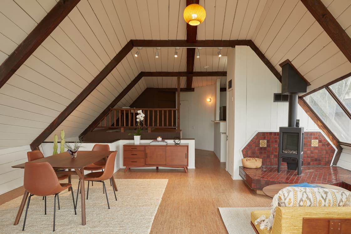 Snag One of Harry Gesner’s Boat Houses in the Hollywood Hills for $920K ...