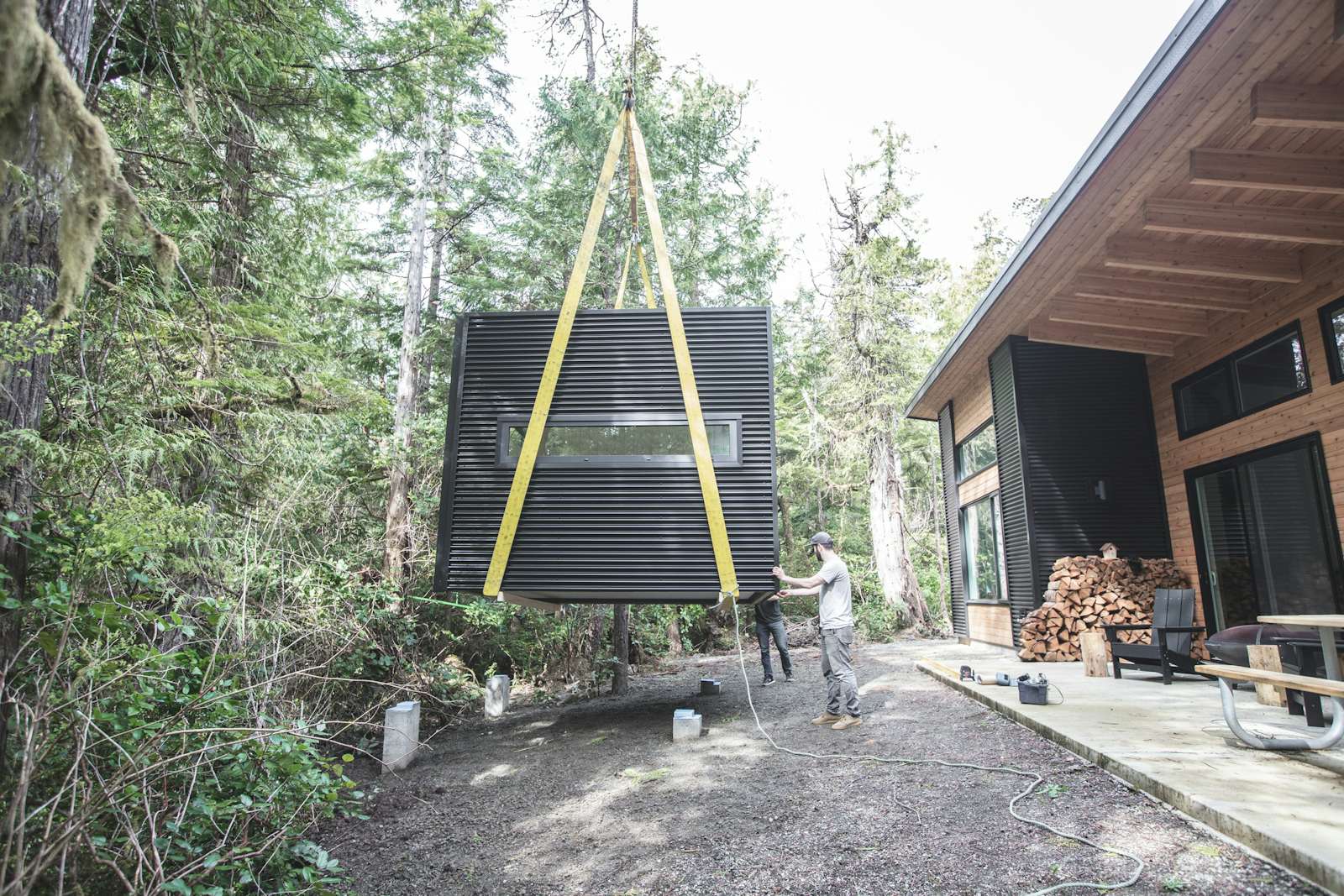 This Prefab Office Was Installed in a Vancouver Island Backyard in Less ...