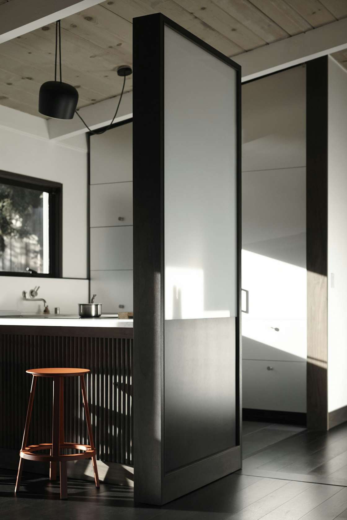 Photo 8 of 16 in This Midcentury Home in Marin Doubles as a Design Lab ...