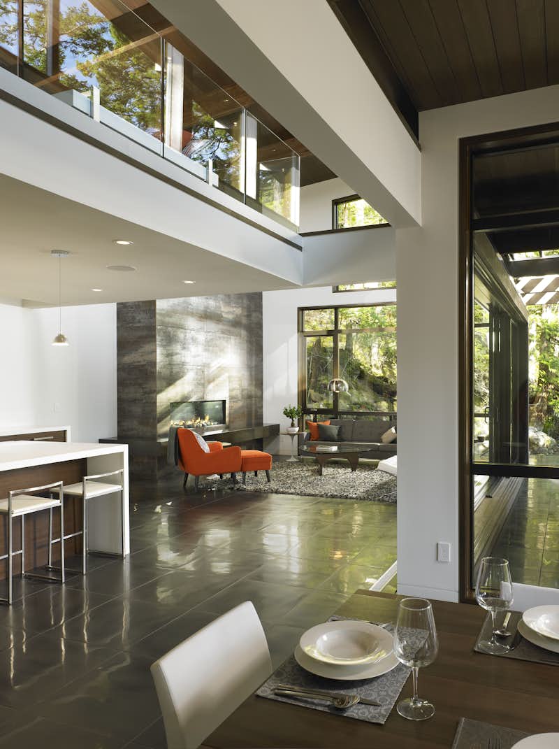 Photo 4 of 5 in Howe Sound House by Turkel Design - Dwell