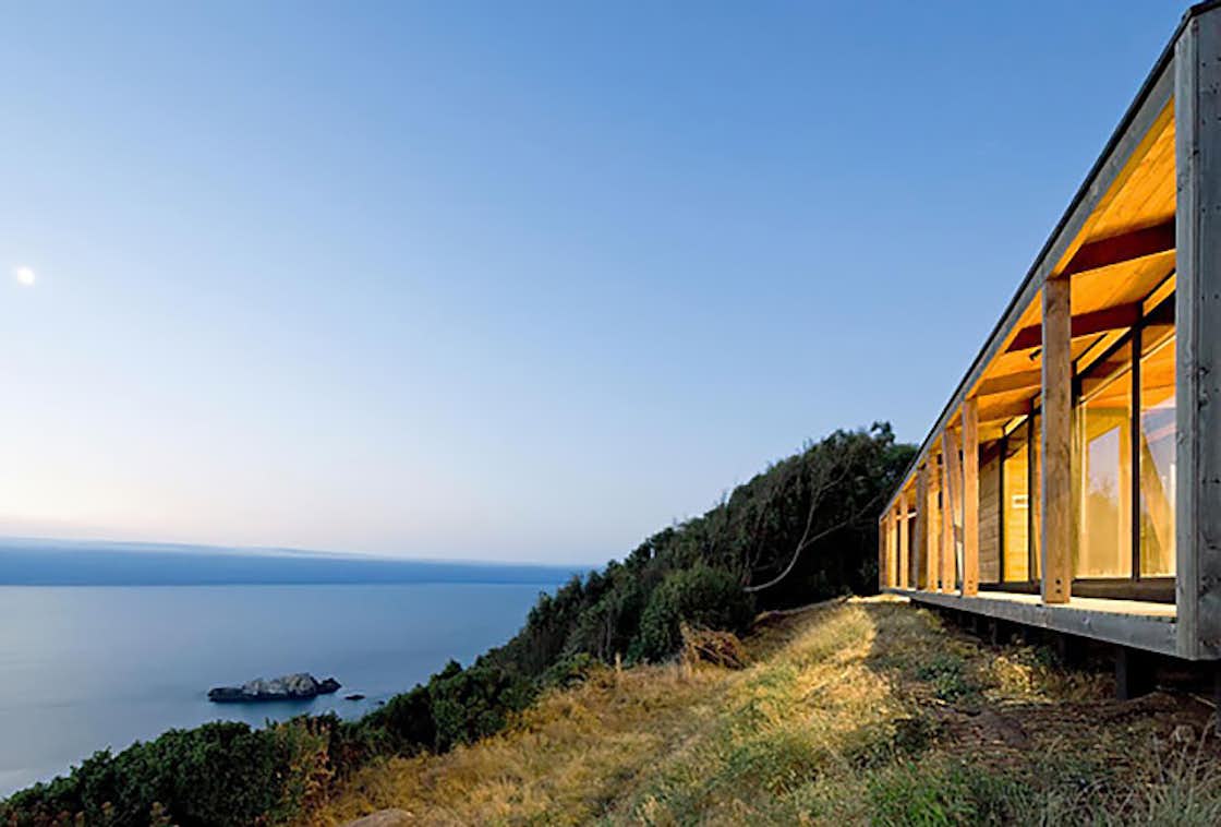 Surf Shacks (37 Photos) - Dwell