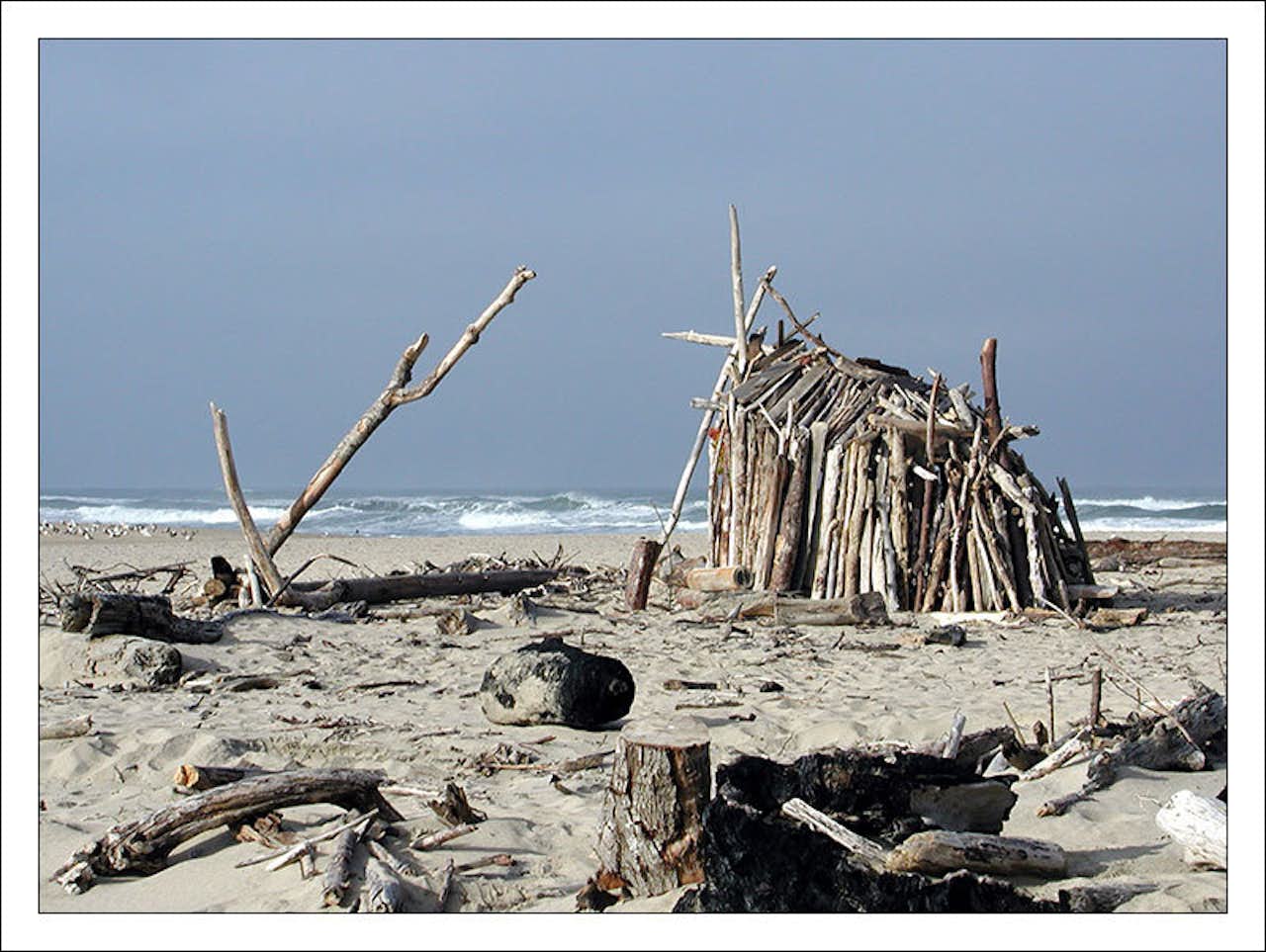 Surf Shacks (37 Photos) - Dwell