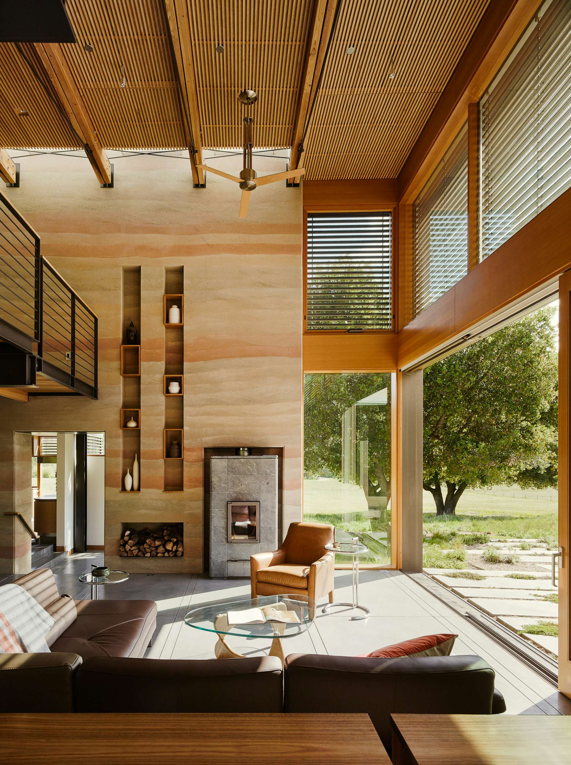 Photo 16 of 29 in Spring Ranch by Feldman Architecture - Dwell