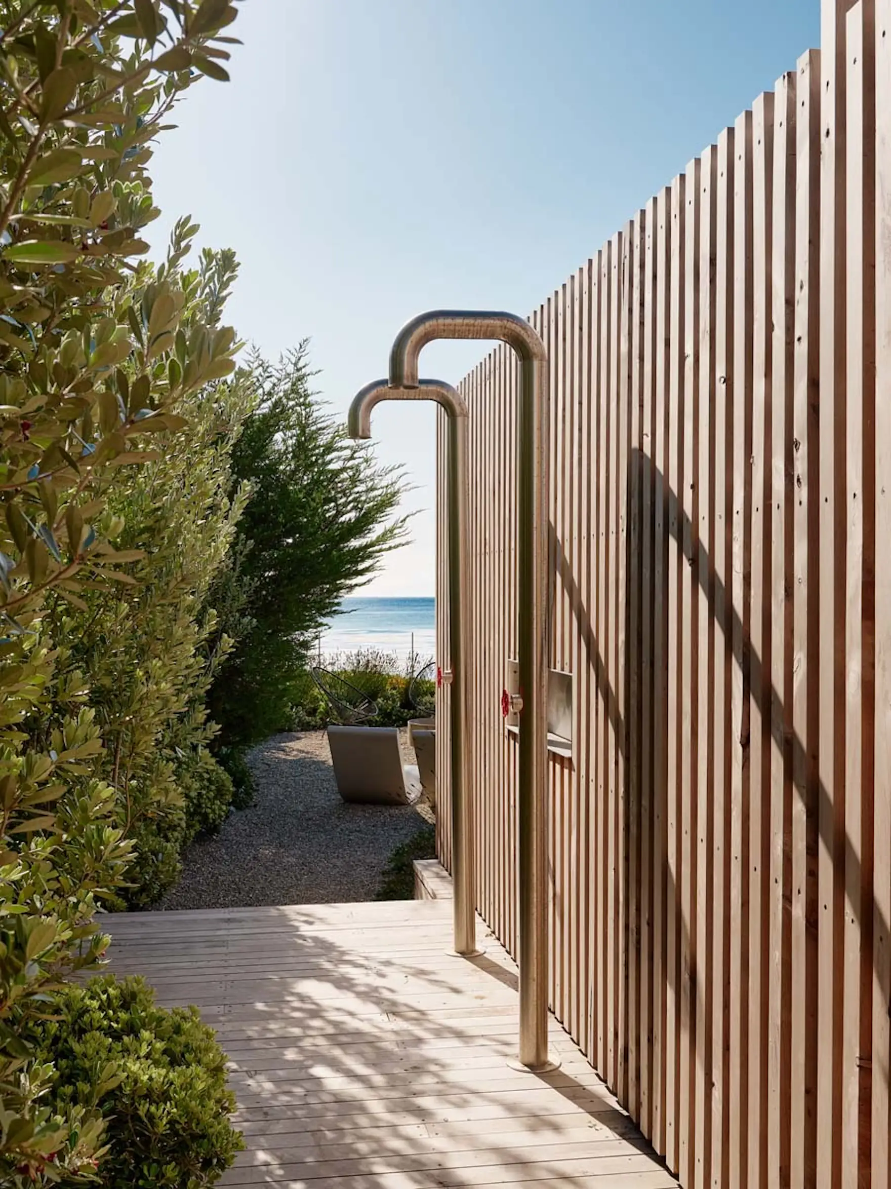 Photo 13 of 16 in Surf House by Feldman Architecture - Dwell