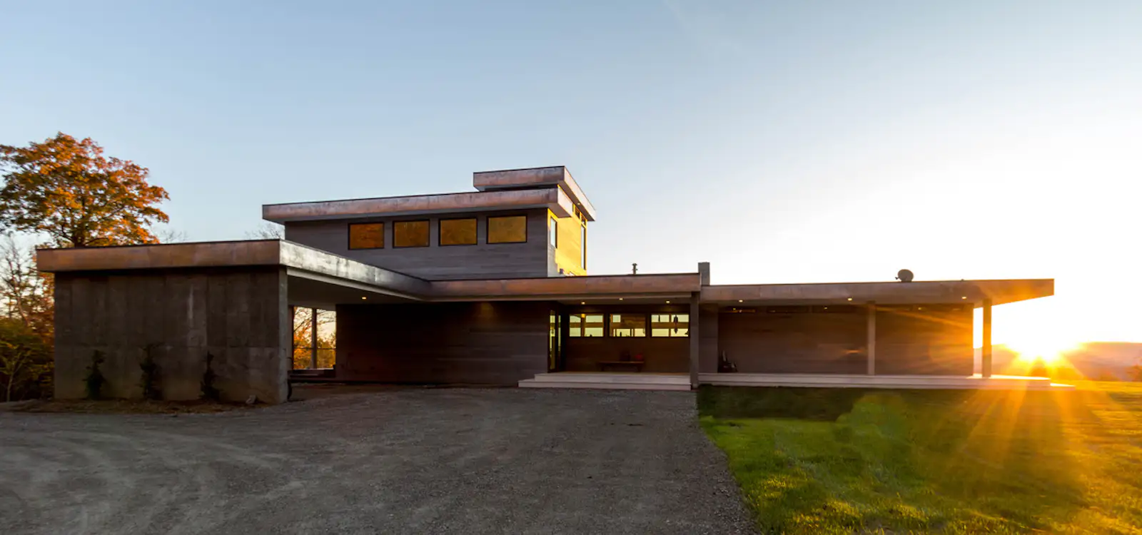Weston House (7 Photos) - Dwell