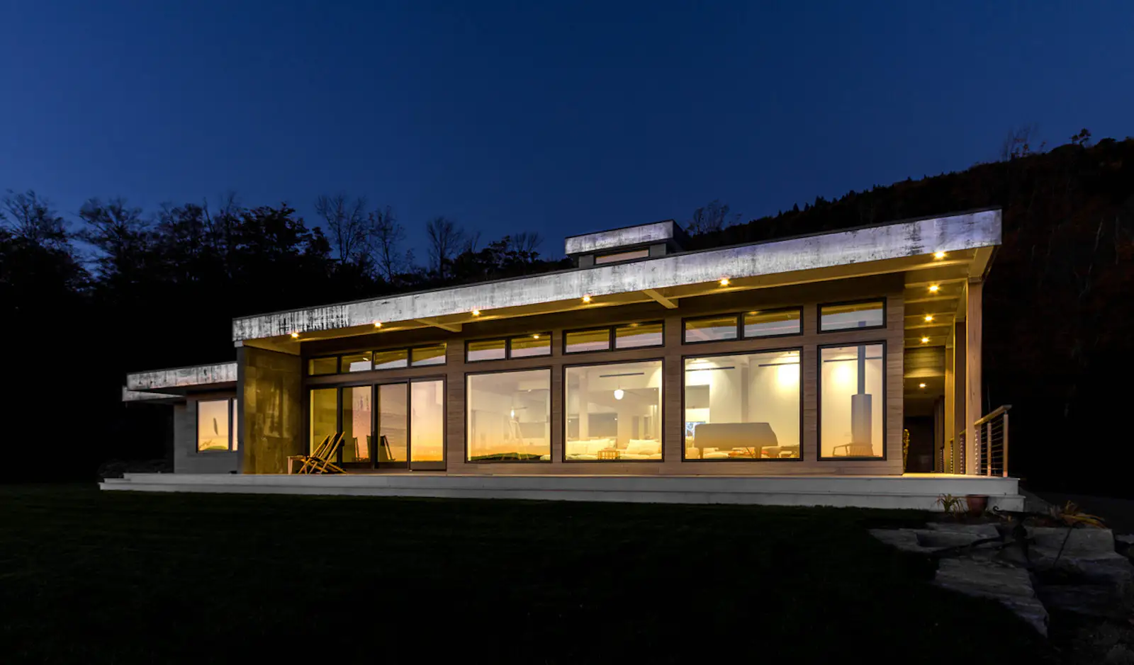Weston House (7 Photos) - Dwell