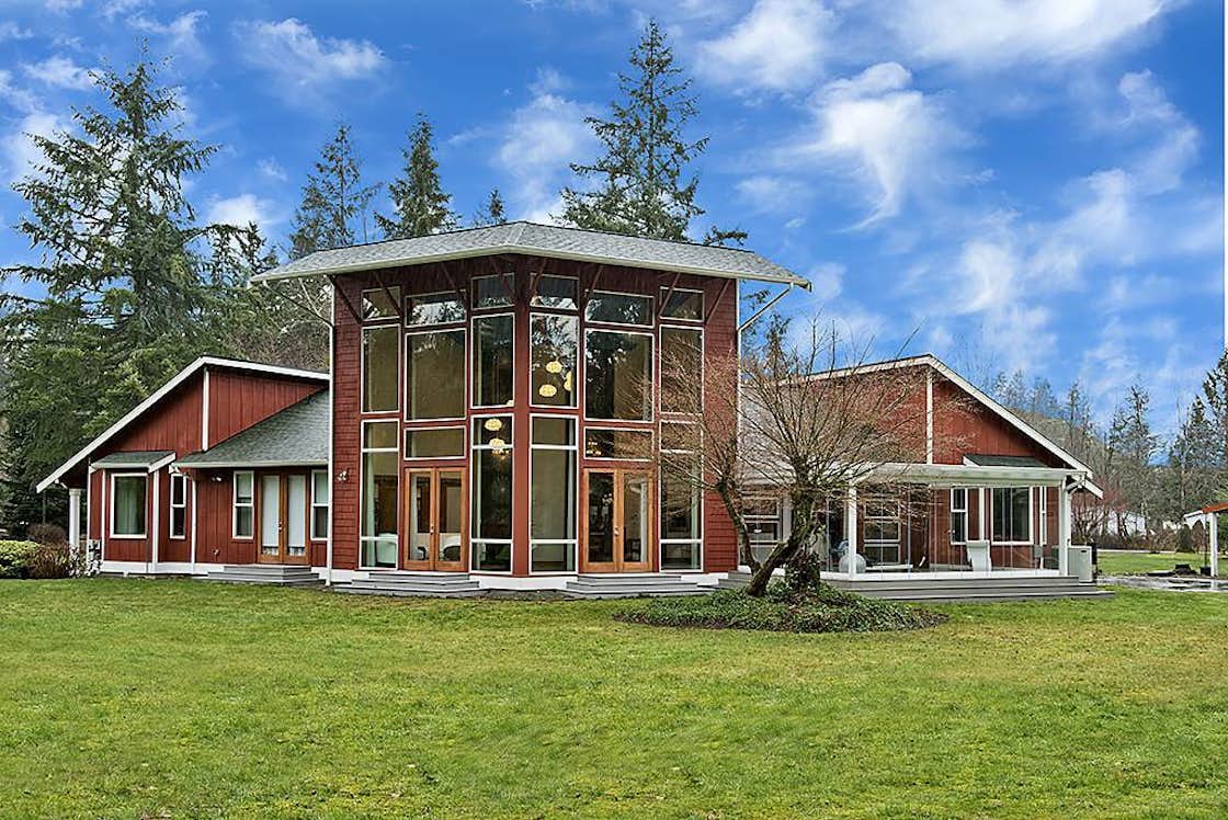 Feel Like You’re on Perma-Vacation in These Secluded Hideaways - Dwell