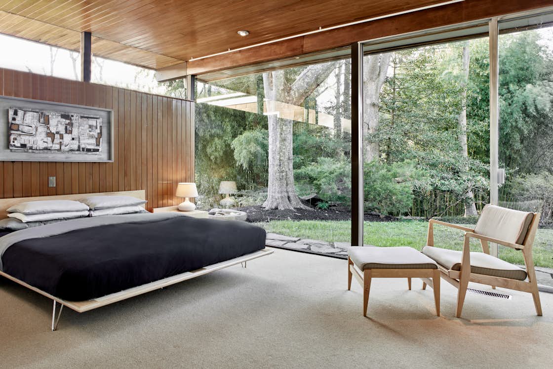 The Stunningly Restored Hassrick Residence by Richard Neutra Hits the ...