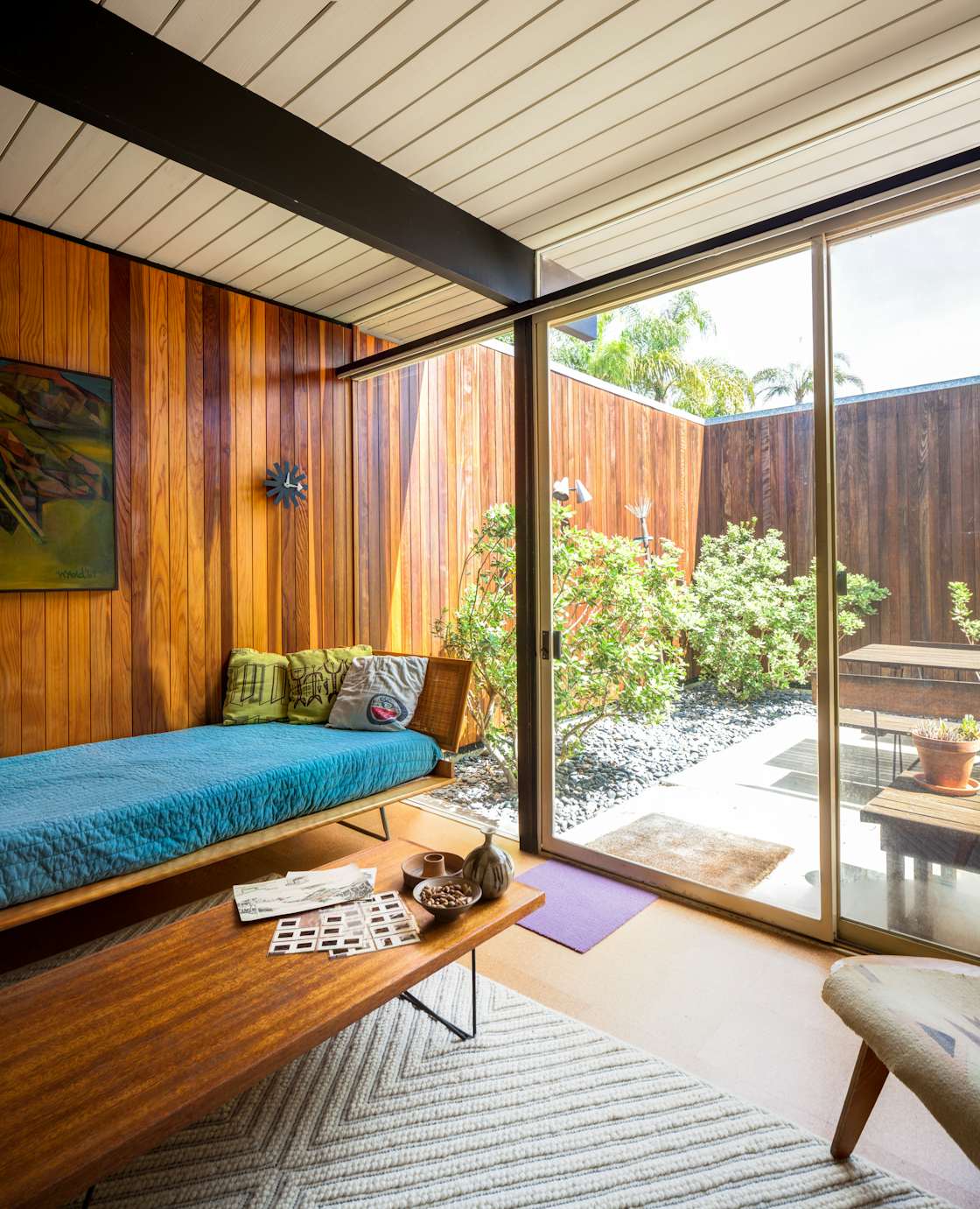 Photo 8 of 10 in A Stunningly Restored Midcentury by Case Study ...
