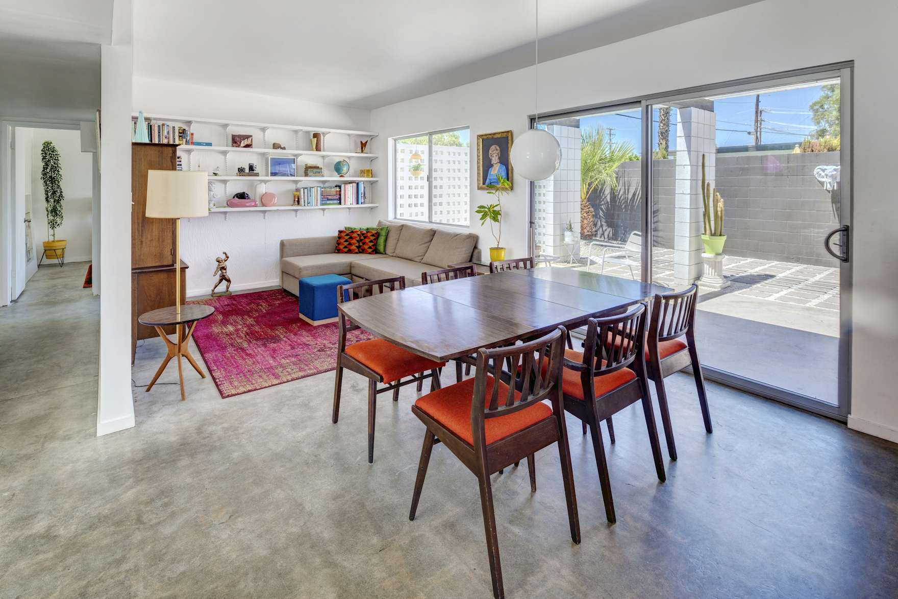 Photo 4 of 11 in A Donald Wexler-Designed Midcentury Home in Palm ...