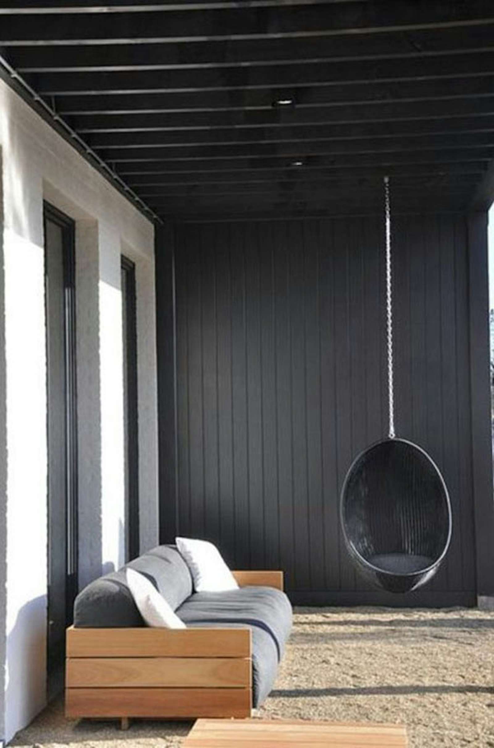 10 MODERN OUTDOOR SPACES WITH SWINGS FOR RELAXING ideas - Dwell