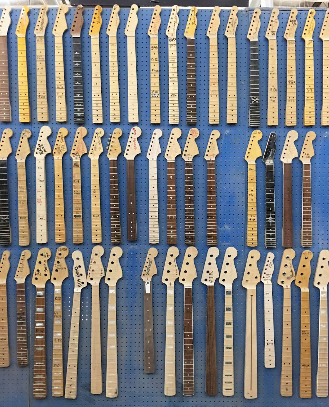 Fender's Mod Shop Lets You Build Your Own Modern Classic - Dwell