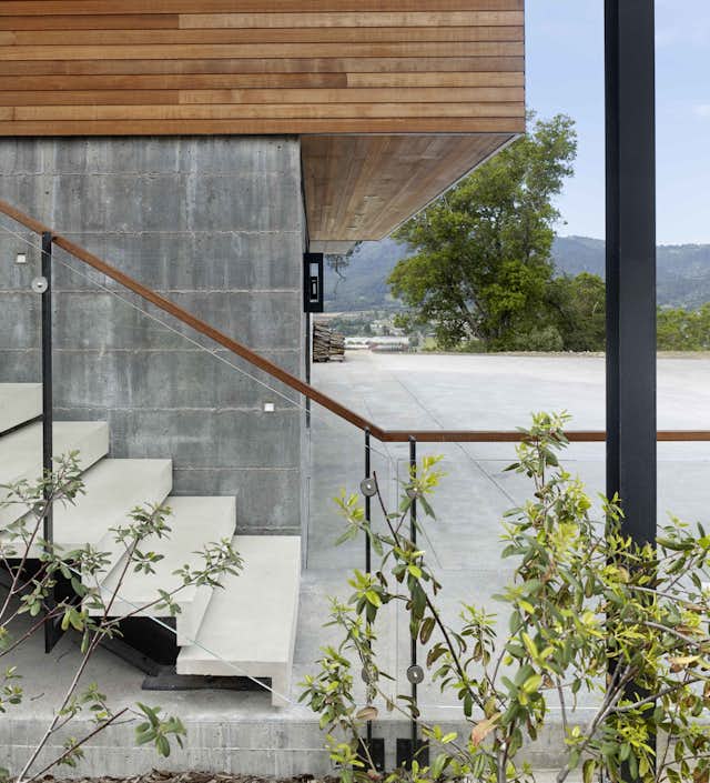 Photo 7 of 26 in RidgeView House by Zack | de Vito Architecture ...