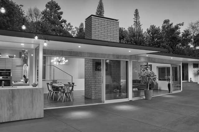 Photo 5 of 10 in Case Study House #10 by Dennis Hill, Content Creation ...