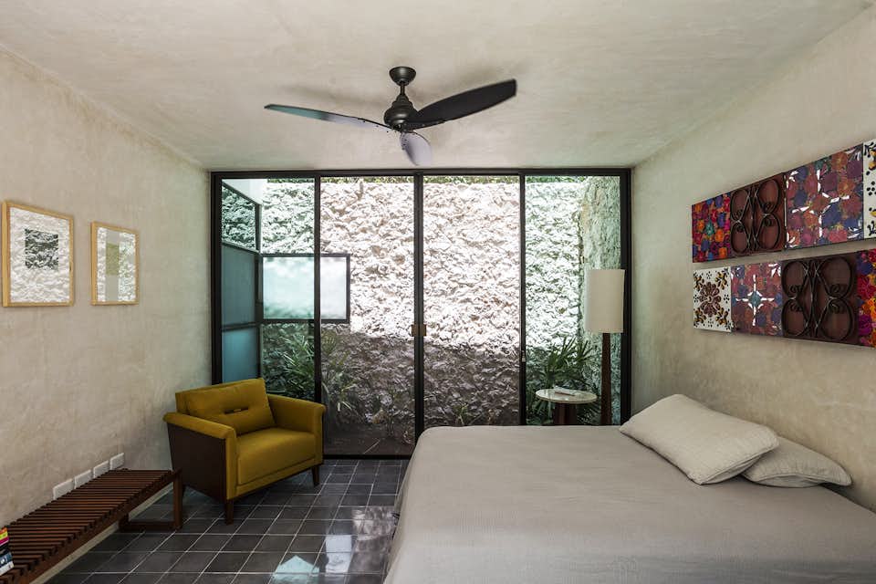 Photo 3 of 19 in Lemon Tree House by Taller Estilo Arquitectura S de R ...