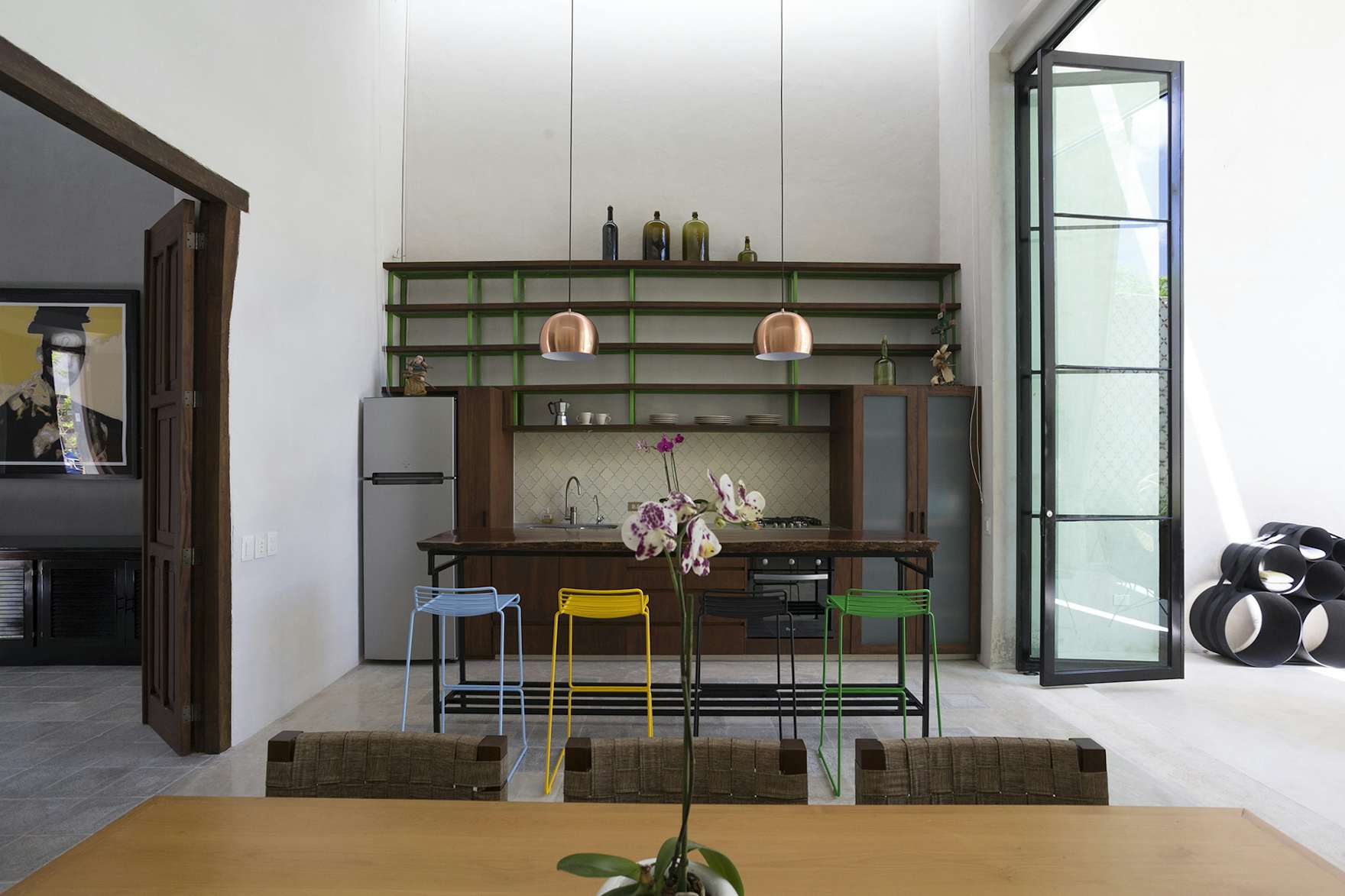 Photo 18 of 19 in Lemon Tree House by Taller Estilo Arquitectura S de R ...