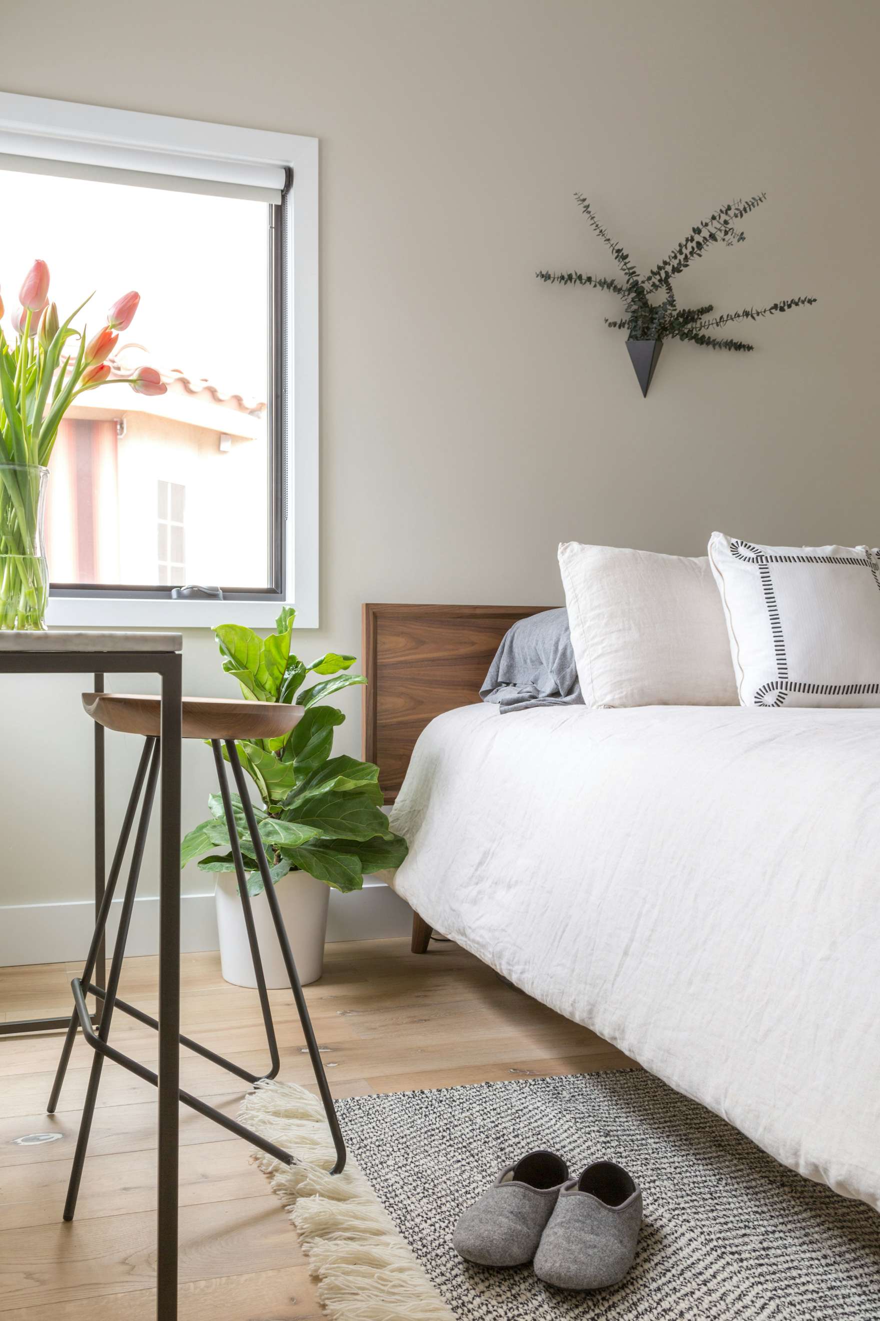 Open and Airy Whole-Home Remodel posted by Pretty Smart (16 Photos) - Dwell