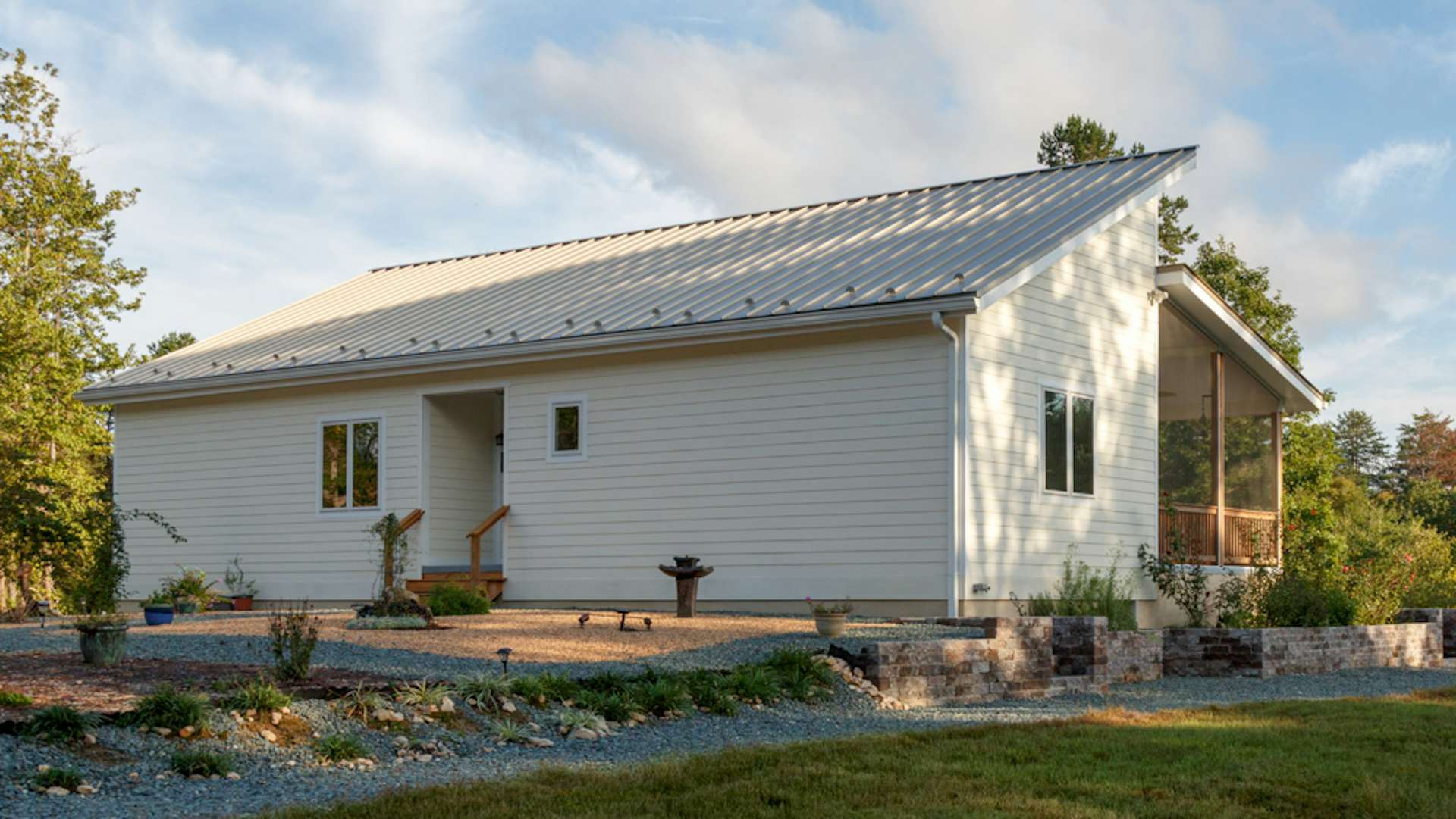 Net-Zero Prefab Home posted by Deltec Homes (15 Photos) - Dwell