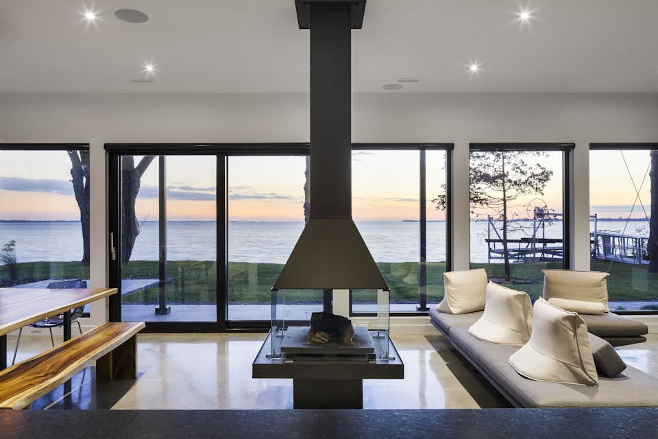 Photo 4 of 6 in Water front Modern home by BONE Structure - Dwell