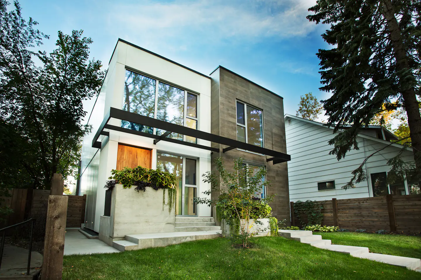 Slim Is in for These 10 Skinny Homes - Dwell