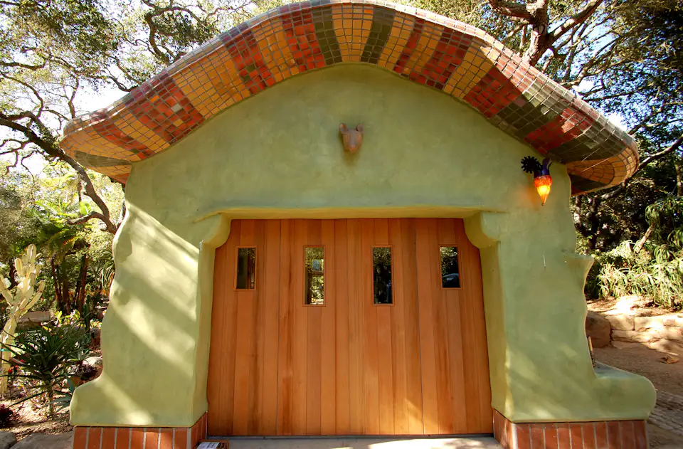 Oak Tree House (30 Photos) - Dwell