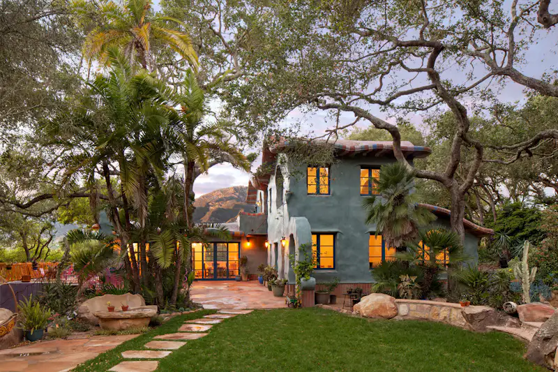 Oak Tree House (30 Photos) - Dwell