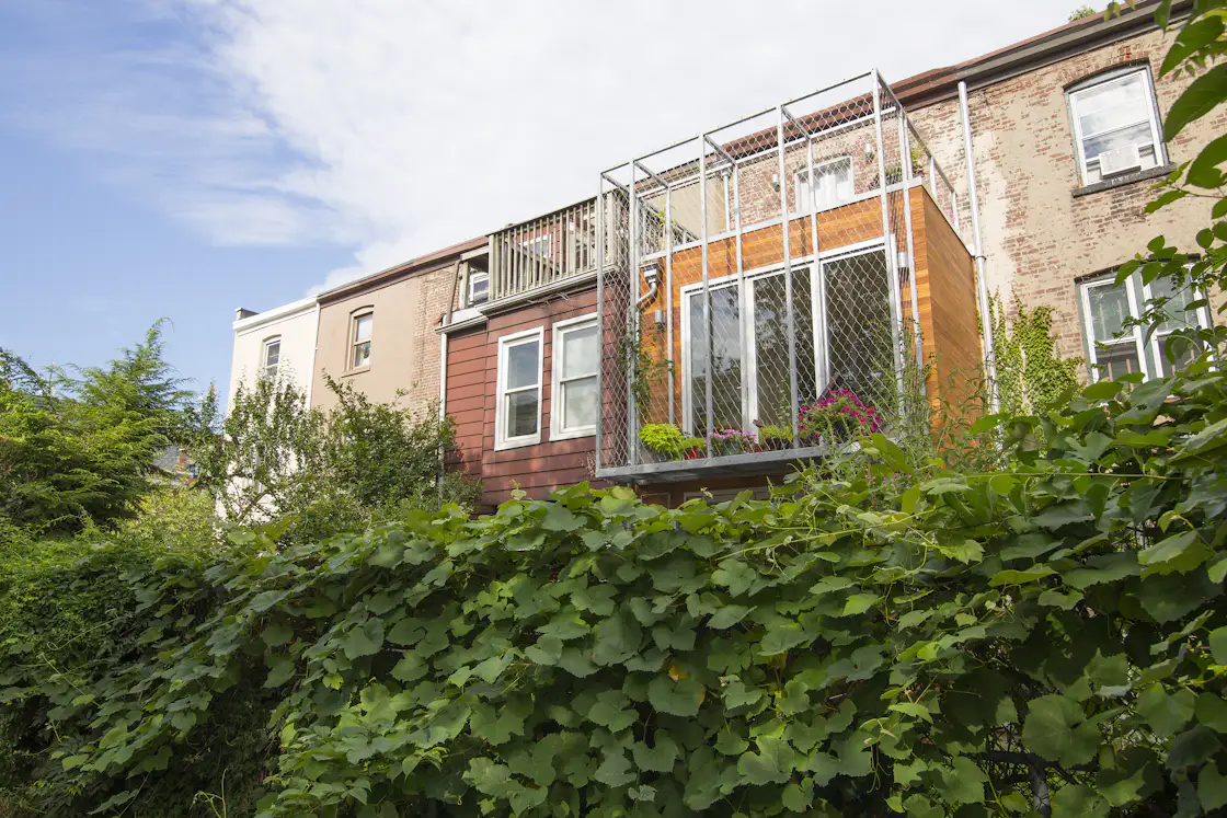 Hamilton Park Row House (11 Photos) - Dwell