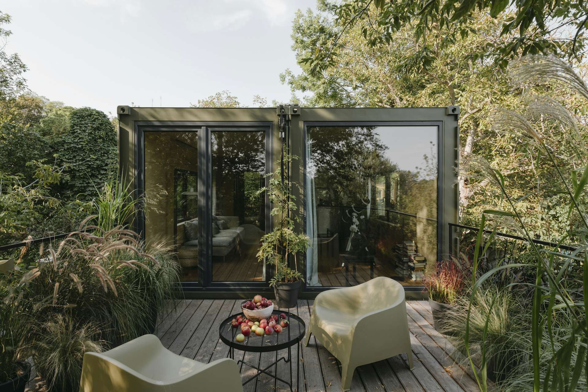 Photo 3 of 14 in Two Shipping Containers Form a Cozy Live/Work Cabin in ...