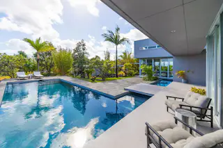 Photo 2 of 7 in Lava Flow House by BoutiqueHomes - Dwell