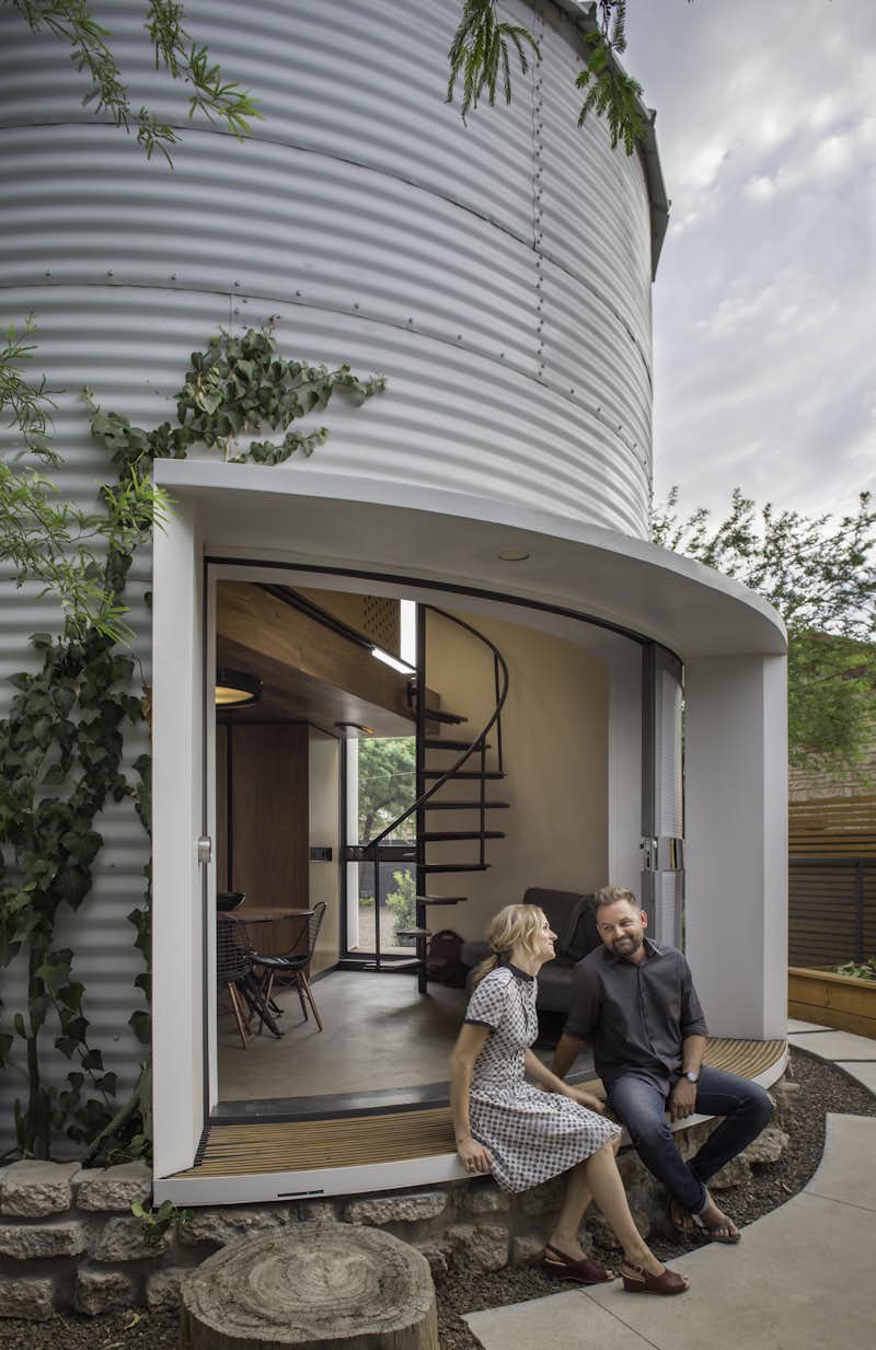 An Old Grain Silo Makes an Enchanting Tiny Home in Phoenix - Dwell