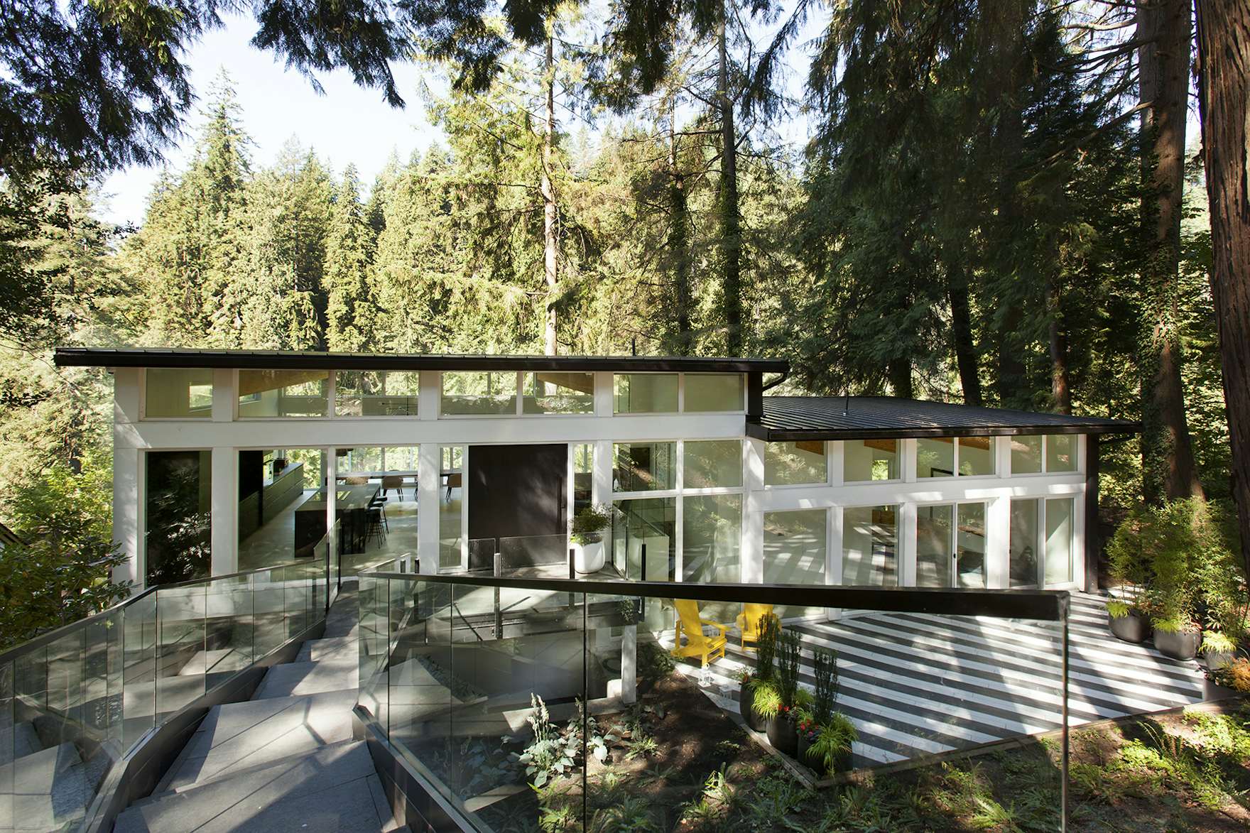 50 Modern Glass House Designs - Dwell