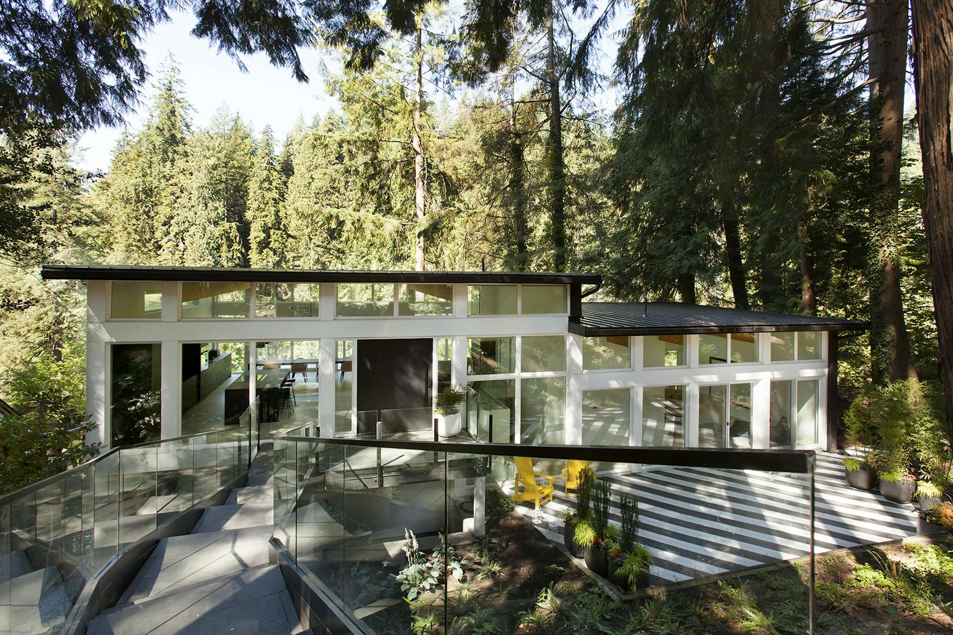 50 Modern Glass House Designs - Dwell