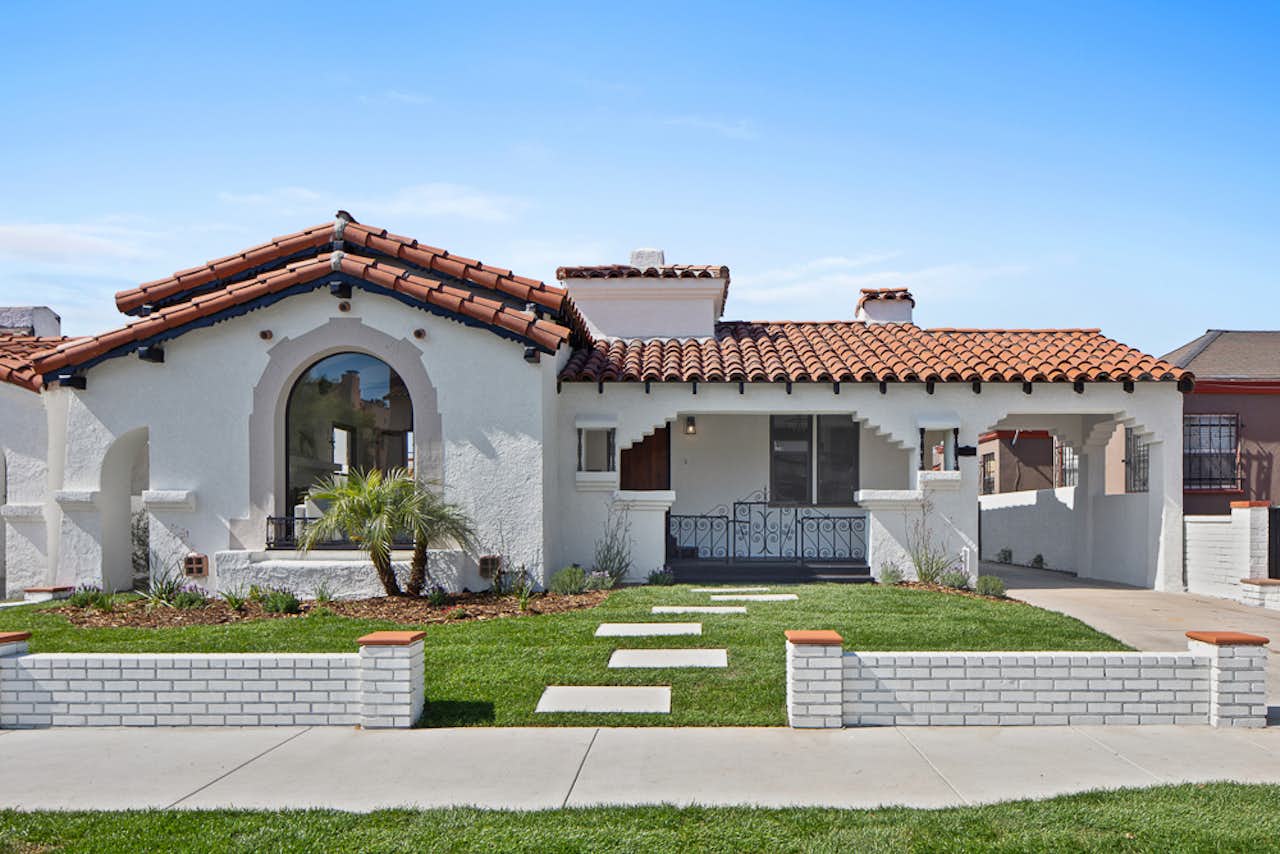 Spanish Dream Home in Leimert Park (43 Photos) - Dwell