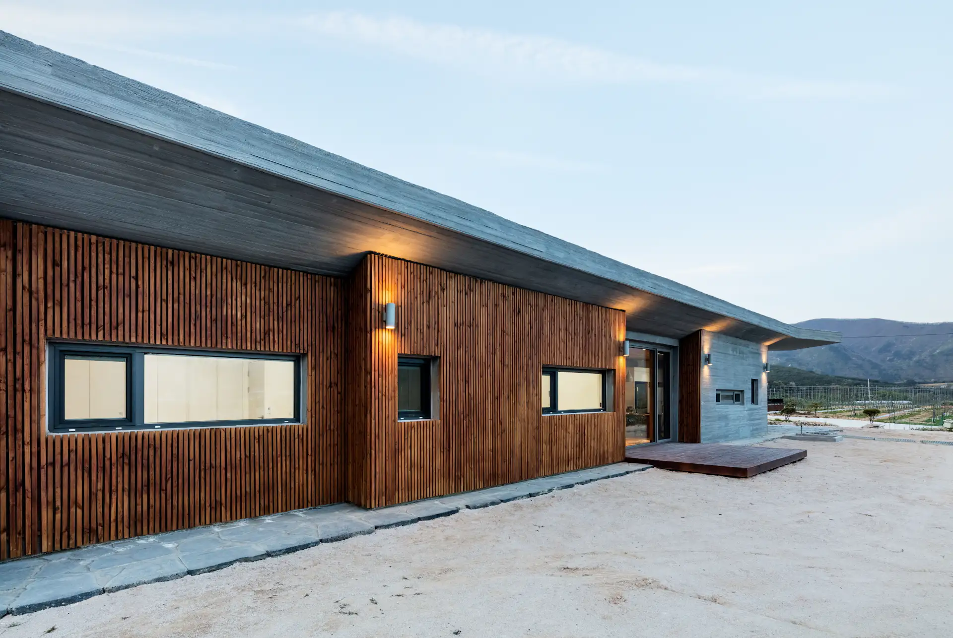 Apple Farm House (11 Photos) - Dwell