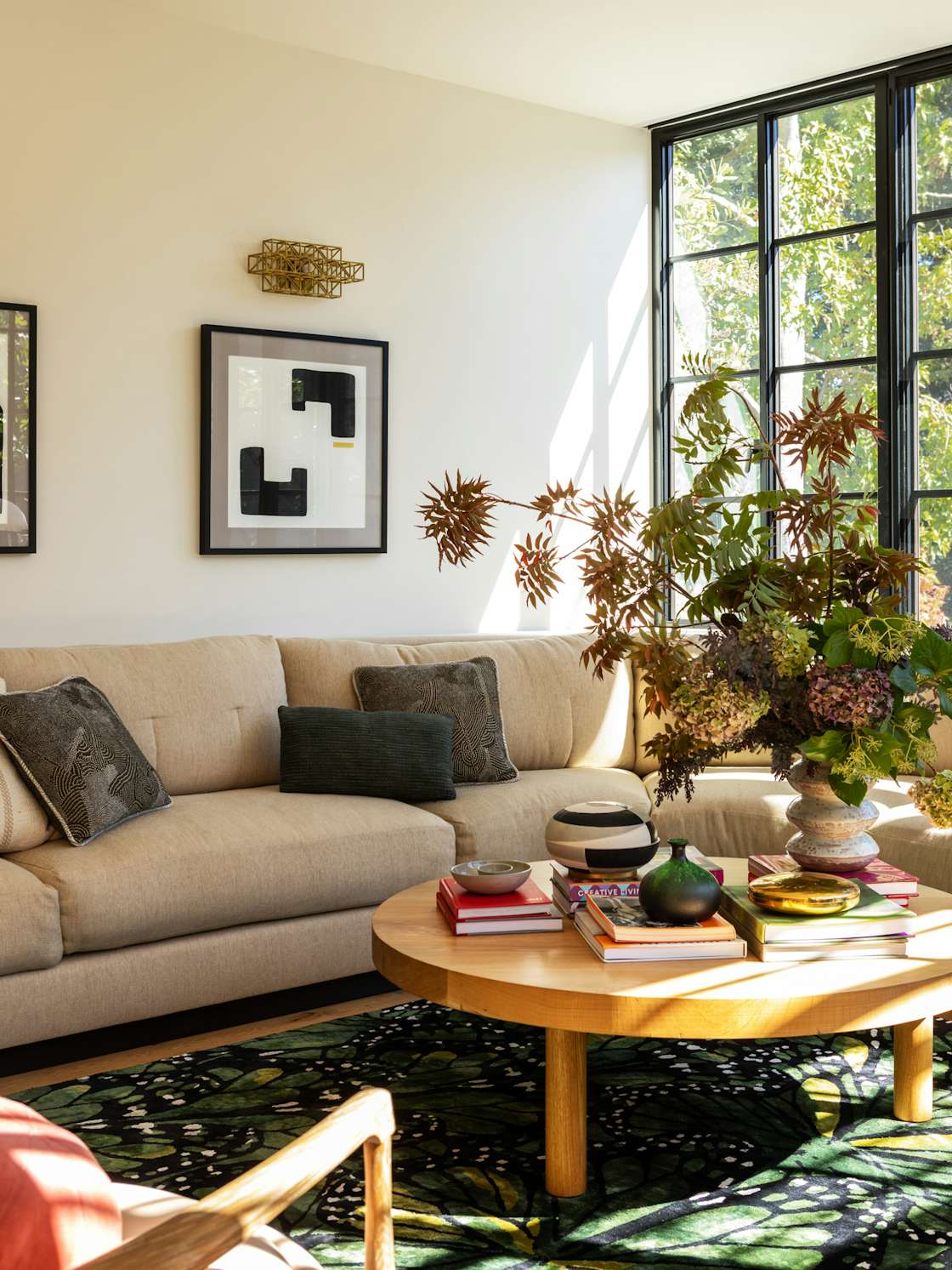 Modern Deco Hacienda (52 Photos) - Dwell