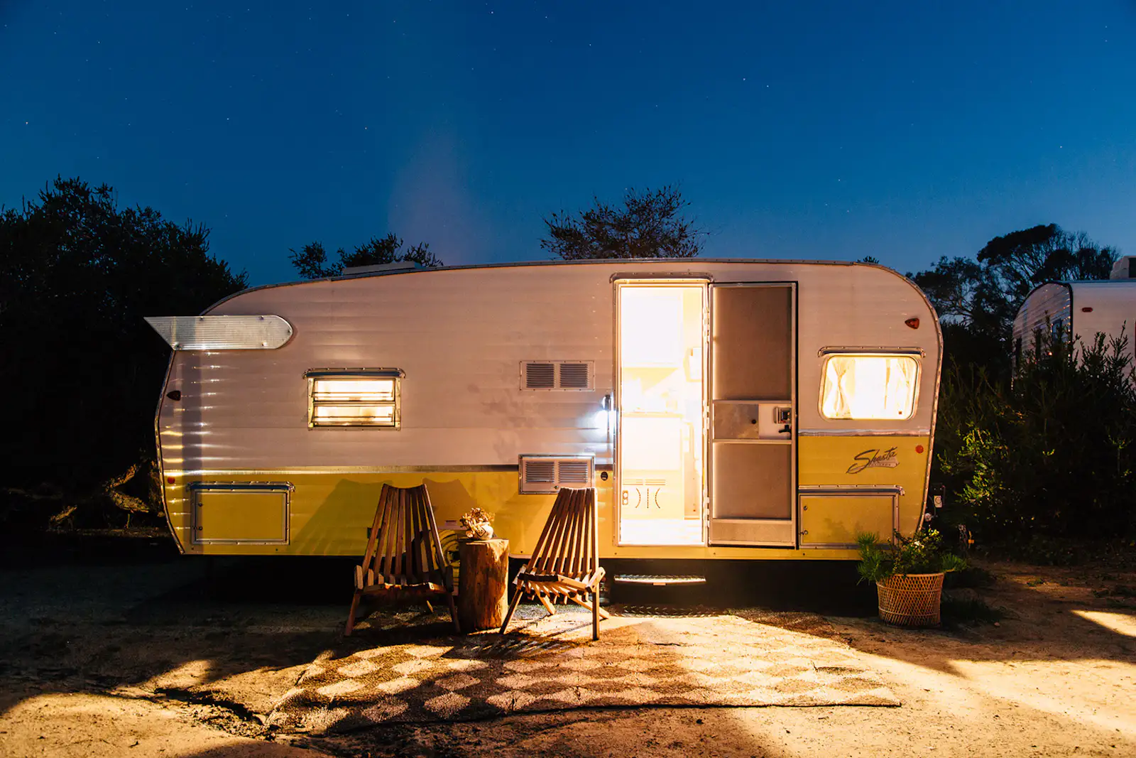 The Holidays: A Retro Camp Community On Southern California's Scenic ...