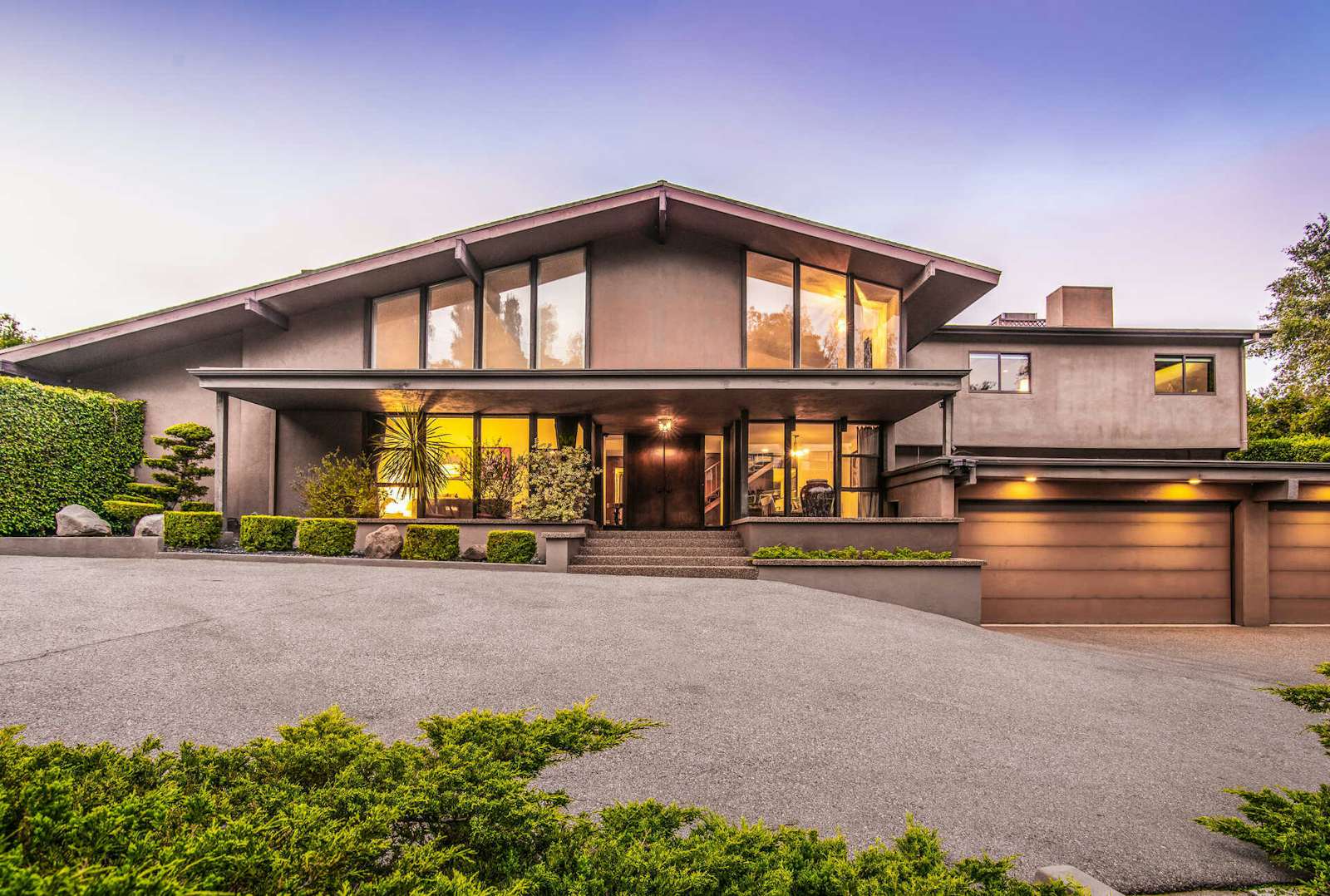 Photo 1 of 10 in A Modern Revival for a 1960s-Era Home in Laurel Canyon ...