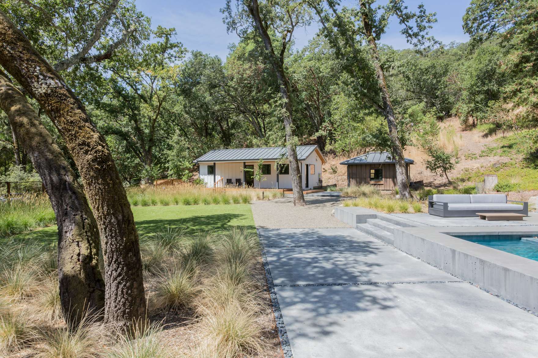 Wine Country Retreat (15 Photos) - Dwell