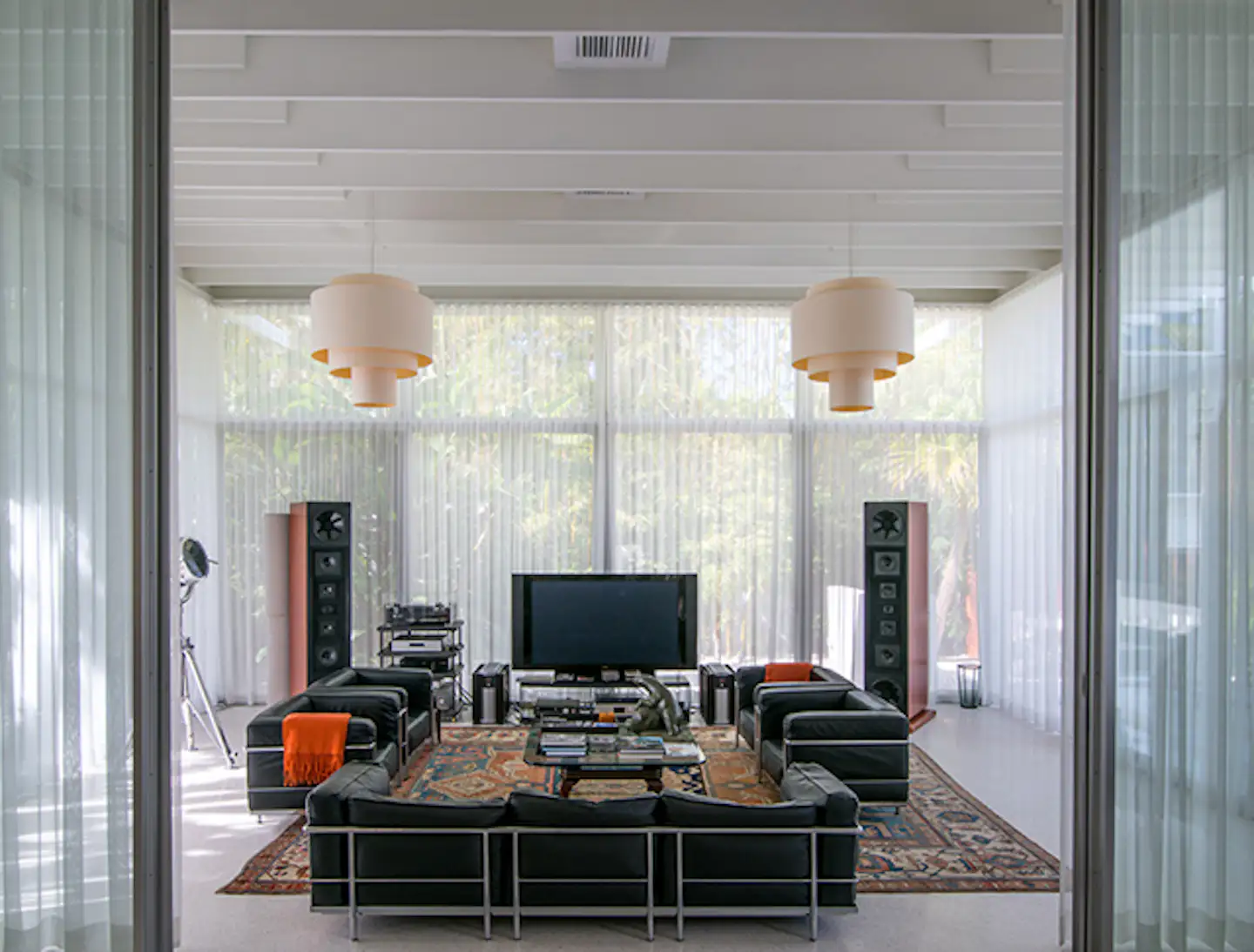 Harkavy House (14 Photos) - Dwell