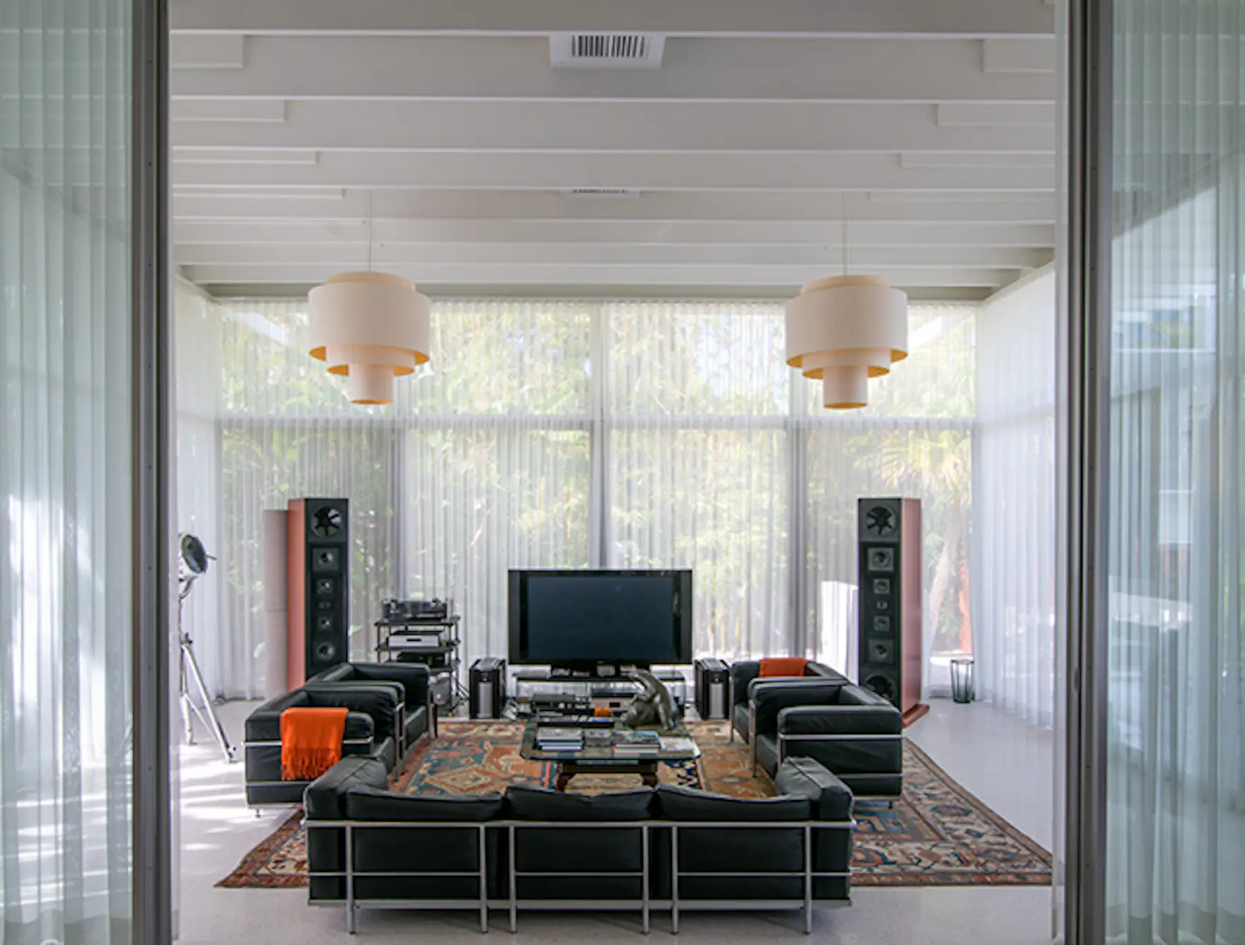 Harkavy House (14 Photos) - Dwell