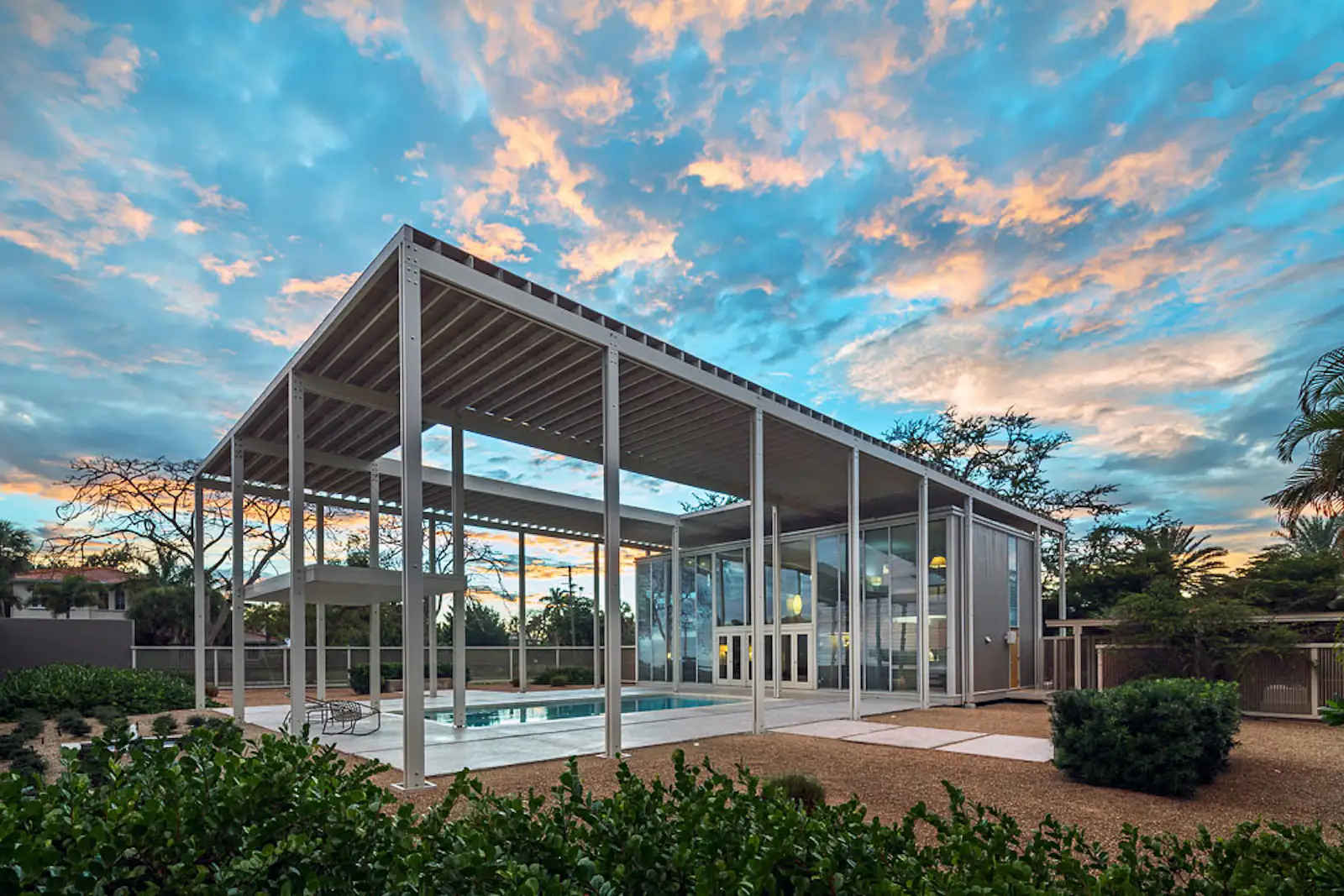 Umbrella House (15 Photos) - Dwell