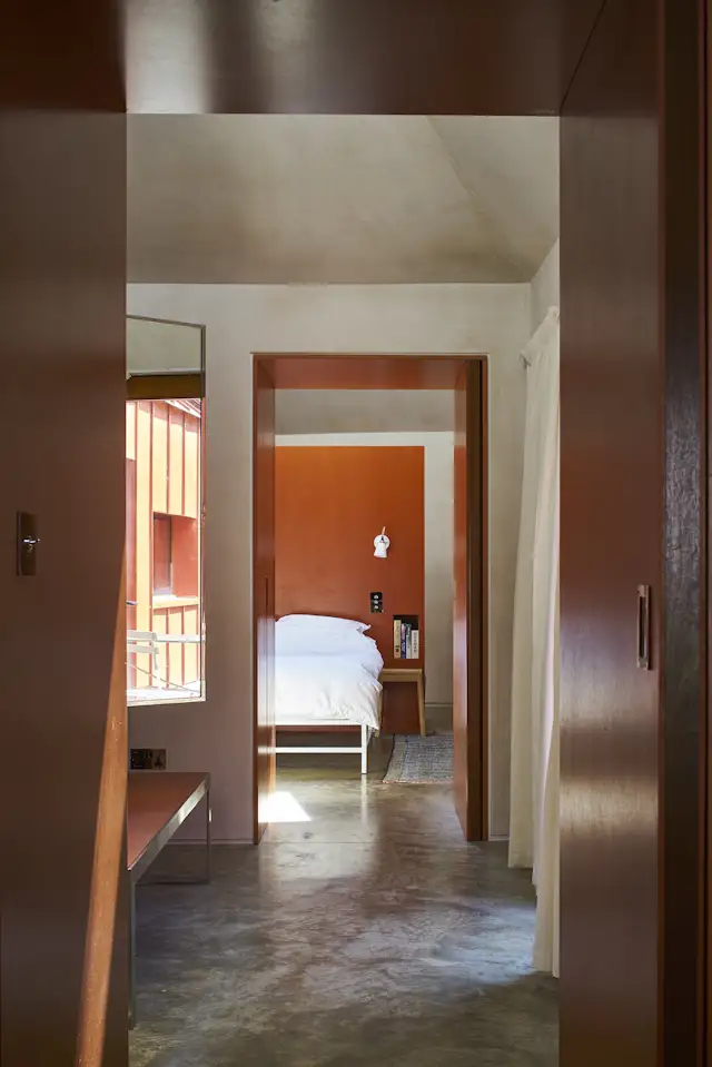 Photo 8 of 10 in Red Tin House That Makes the Most of Space and Light ...