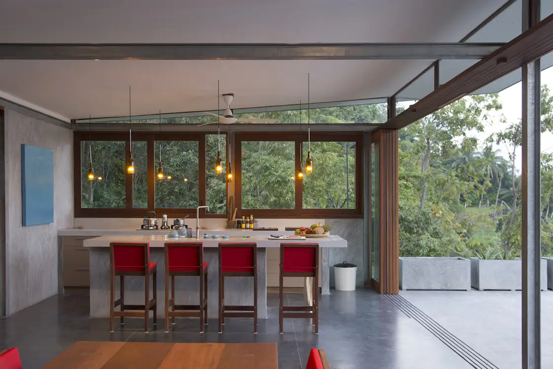 The Naked House (11 Photos) - Dwell