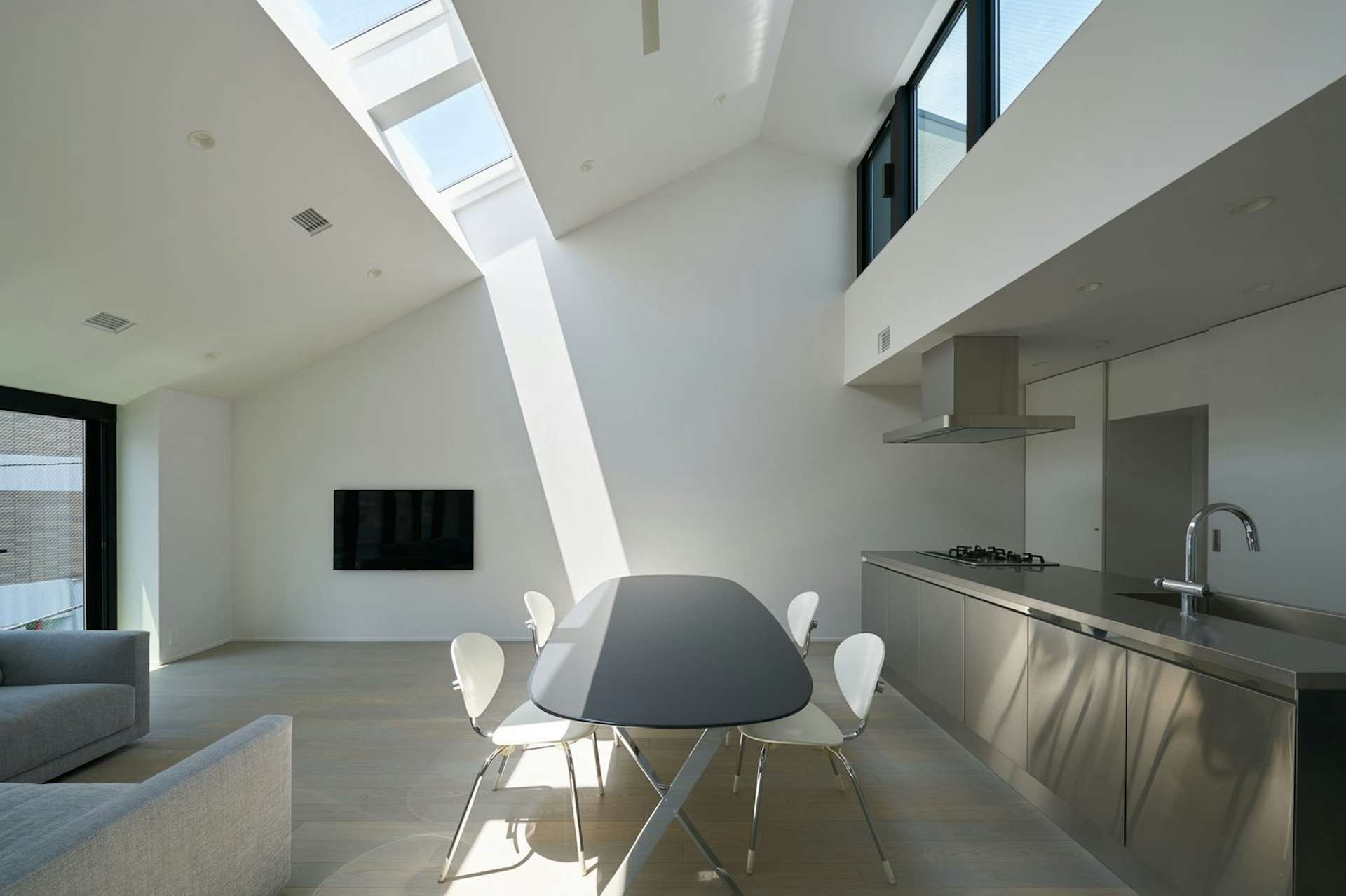 Photo 1 of 18 in 18 Luminous Homes With Interesting Skylights - Dwell